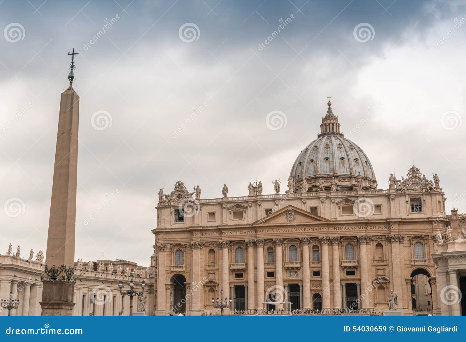 St Peter Square Architecture, Rome Editorial Stock Image - Image of ...