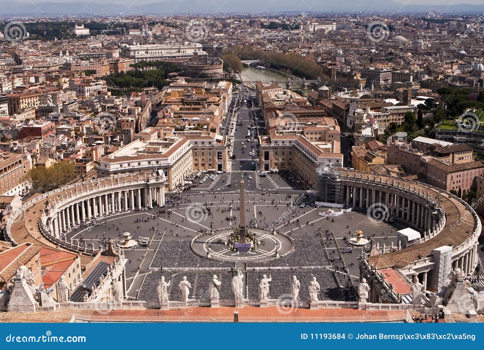 St. Peters Square, Rome. stock photo. Image of land, house - 11193684