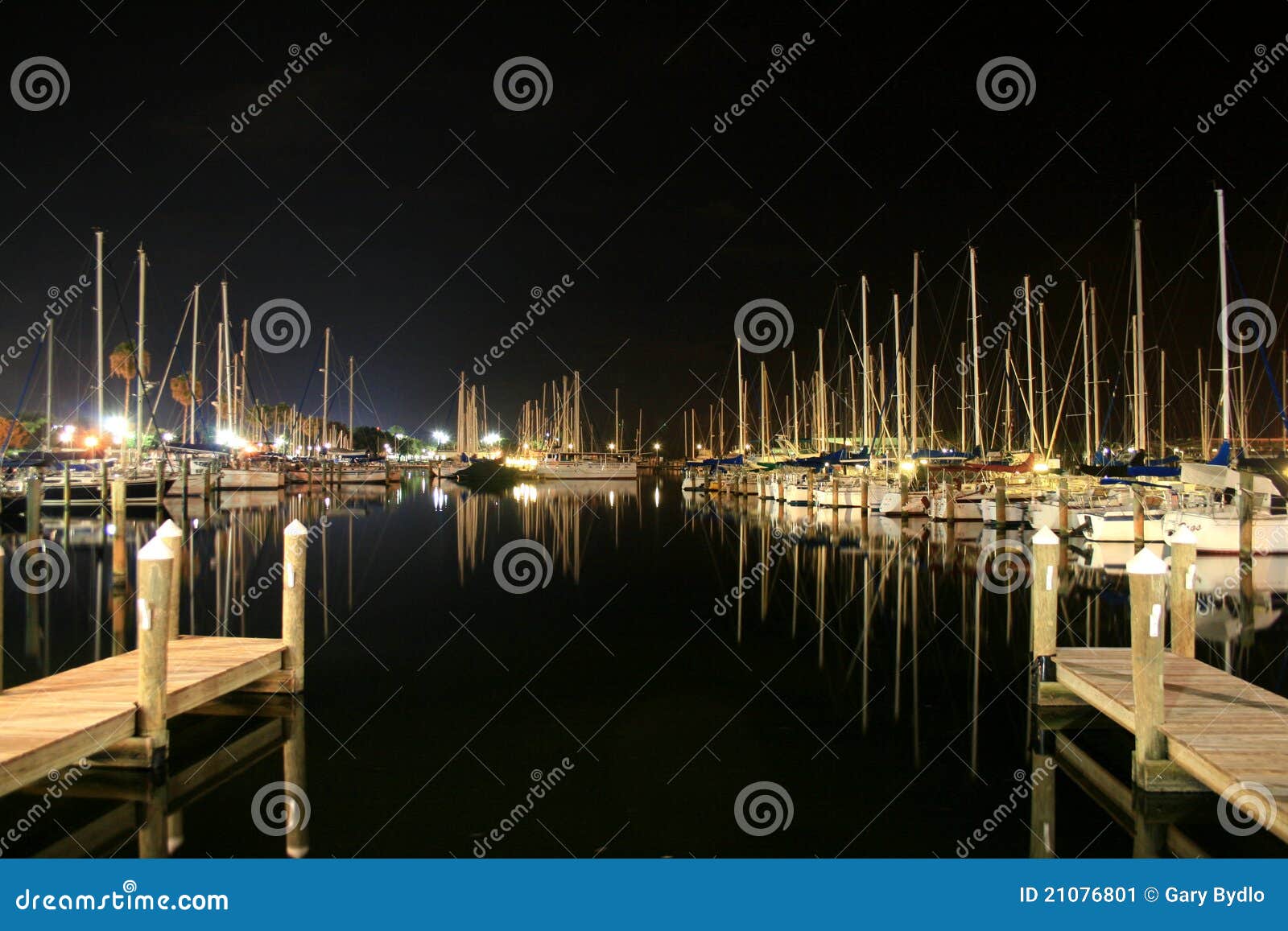 St. Petersburg Marina stock image. Image of marina, boat - 21076801