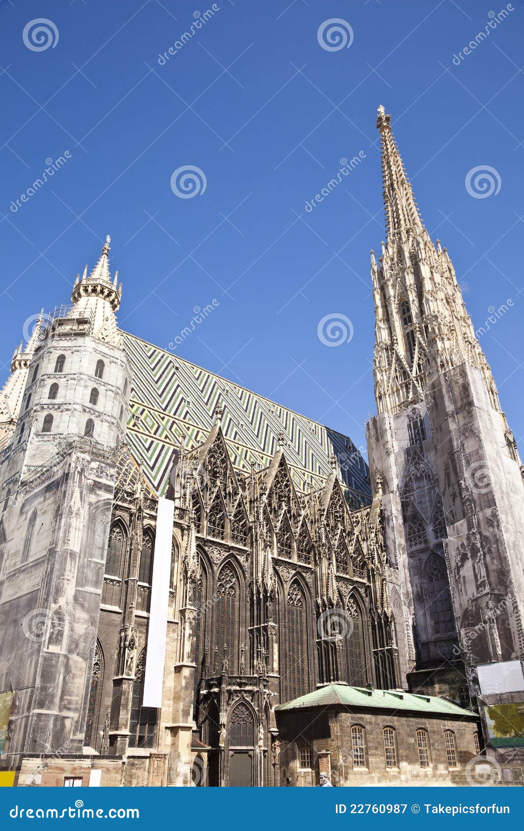 St. Stephan Cathedral in Vienna Stock Image - Image of building ...