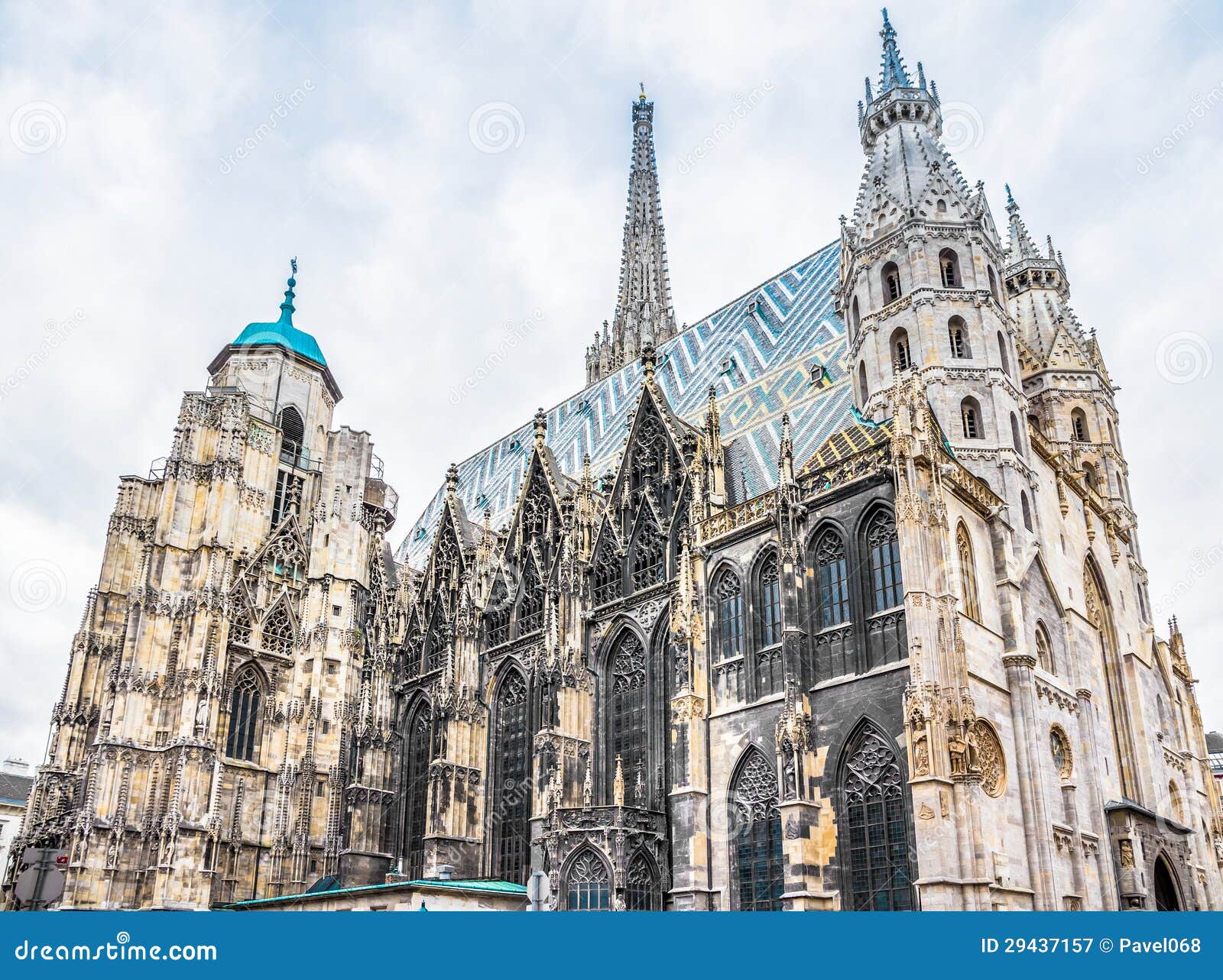 St. Stephan Cathedral in Vienna Stock Image - Image of heritage ...