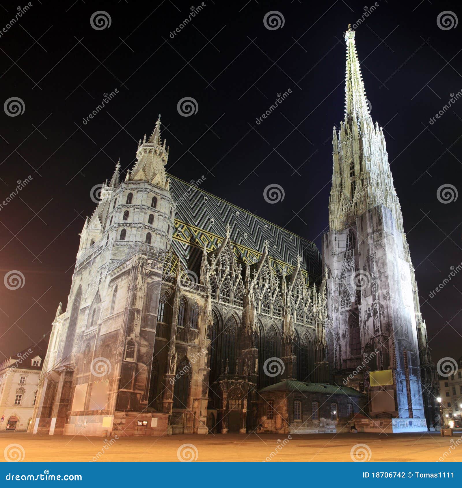 St. Stephan Cathedral in Vienna at Night Stock Photo - Image of ...