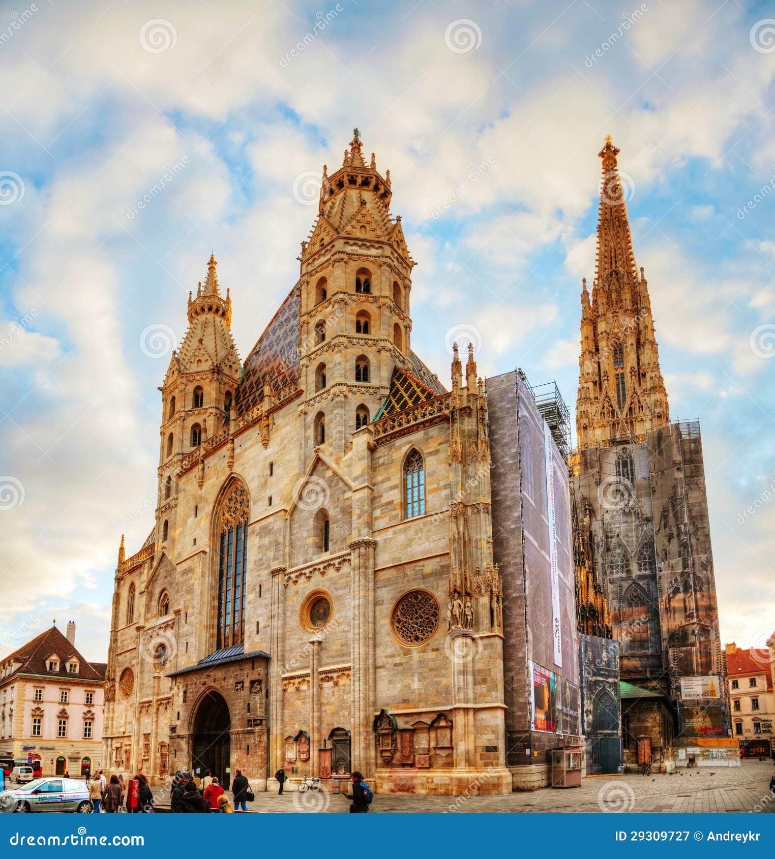 St. Stephen S Cathedral in Vienna, Austria Surrounded by Tourist ...