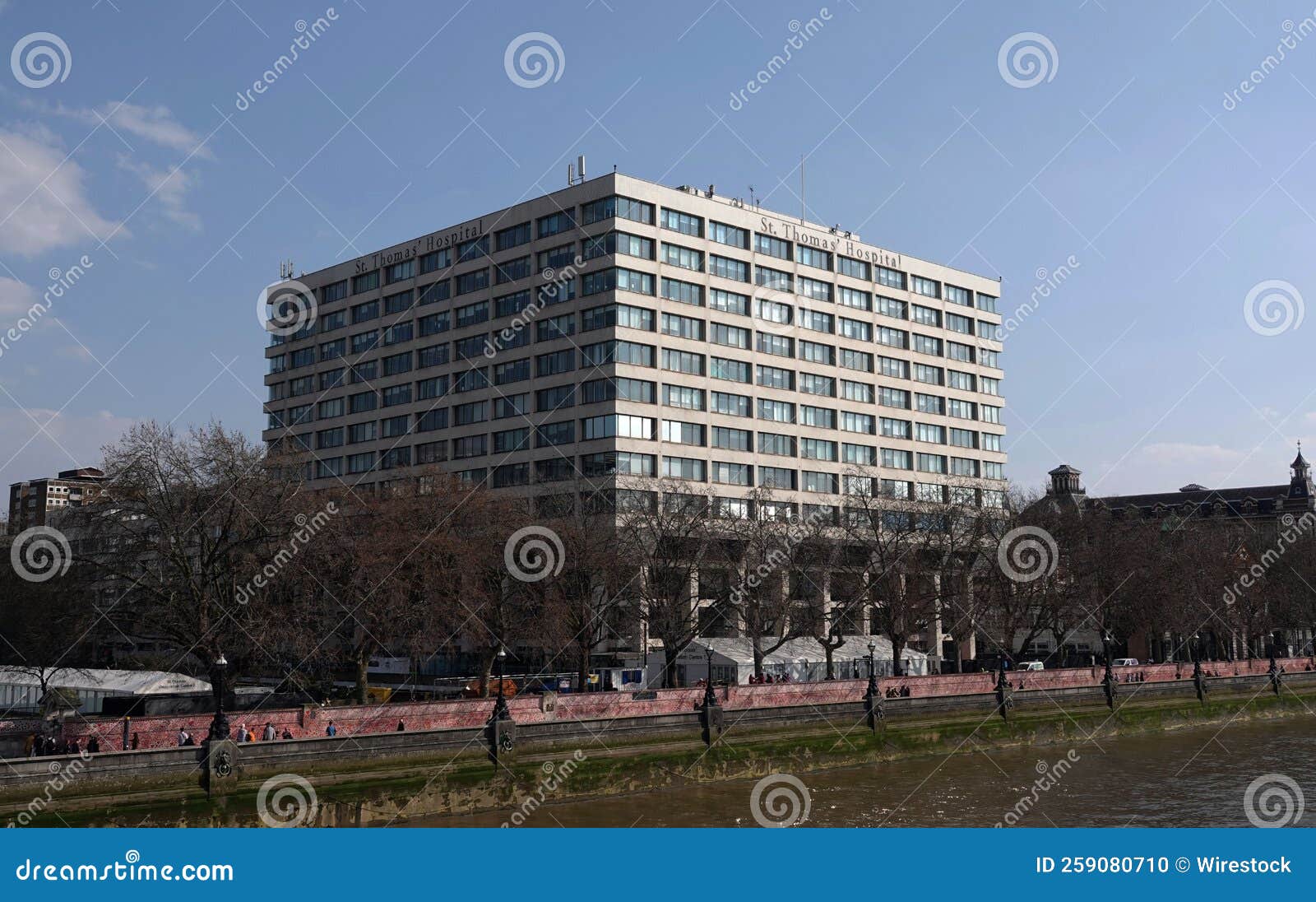 St Thomas Hospital on the River Thames in London Editorial Image ...