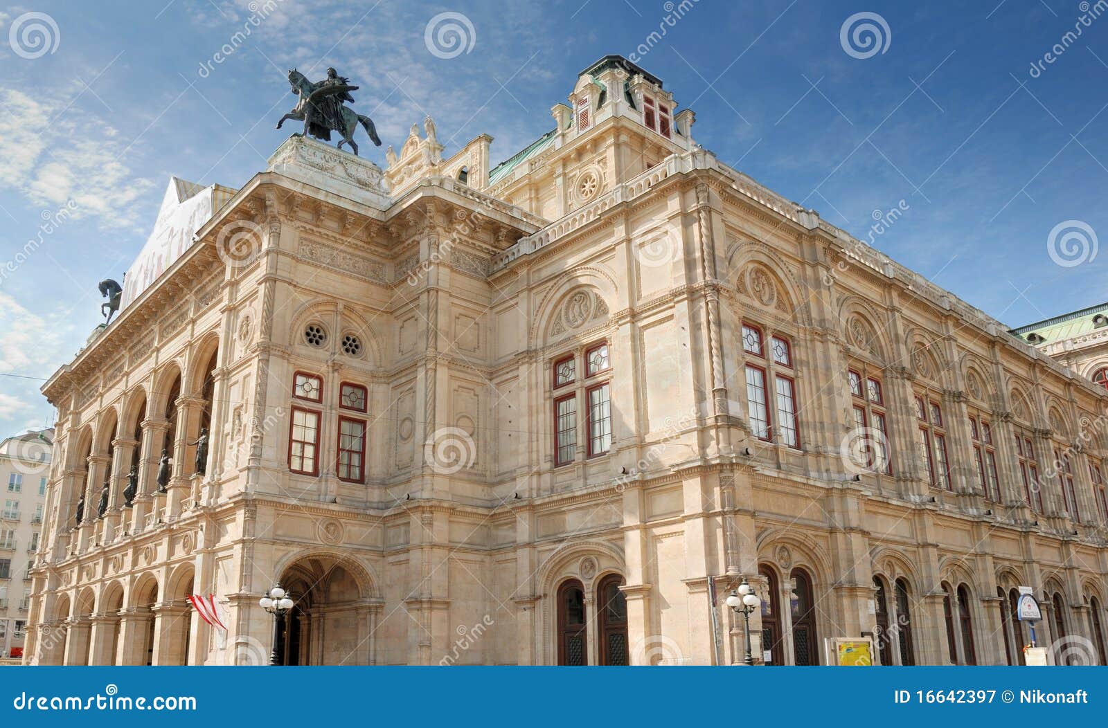 Staatsoper. stock image. Image of music, building, wien - 16642397