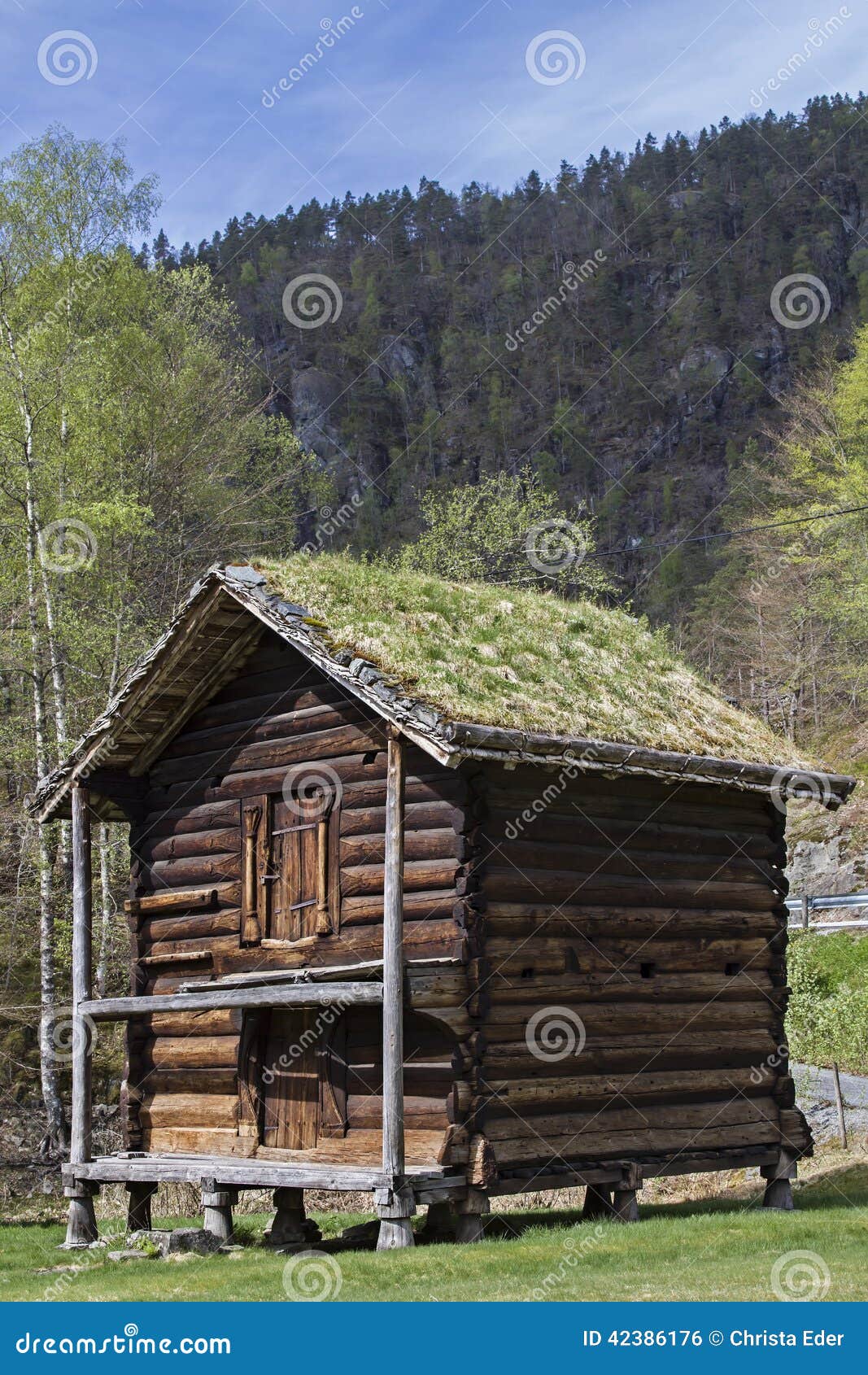 Stabbur stock photo. Image of storage, scales, kollbeinstveit - 42386176