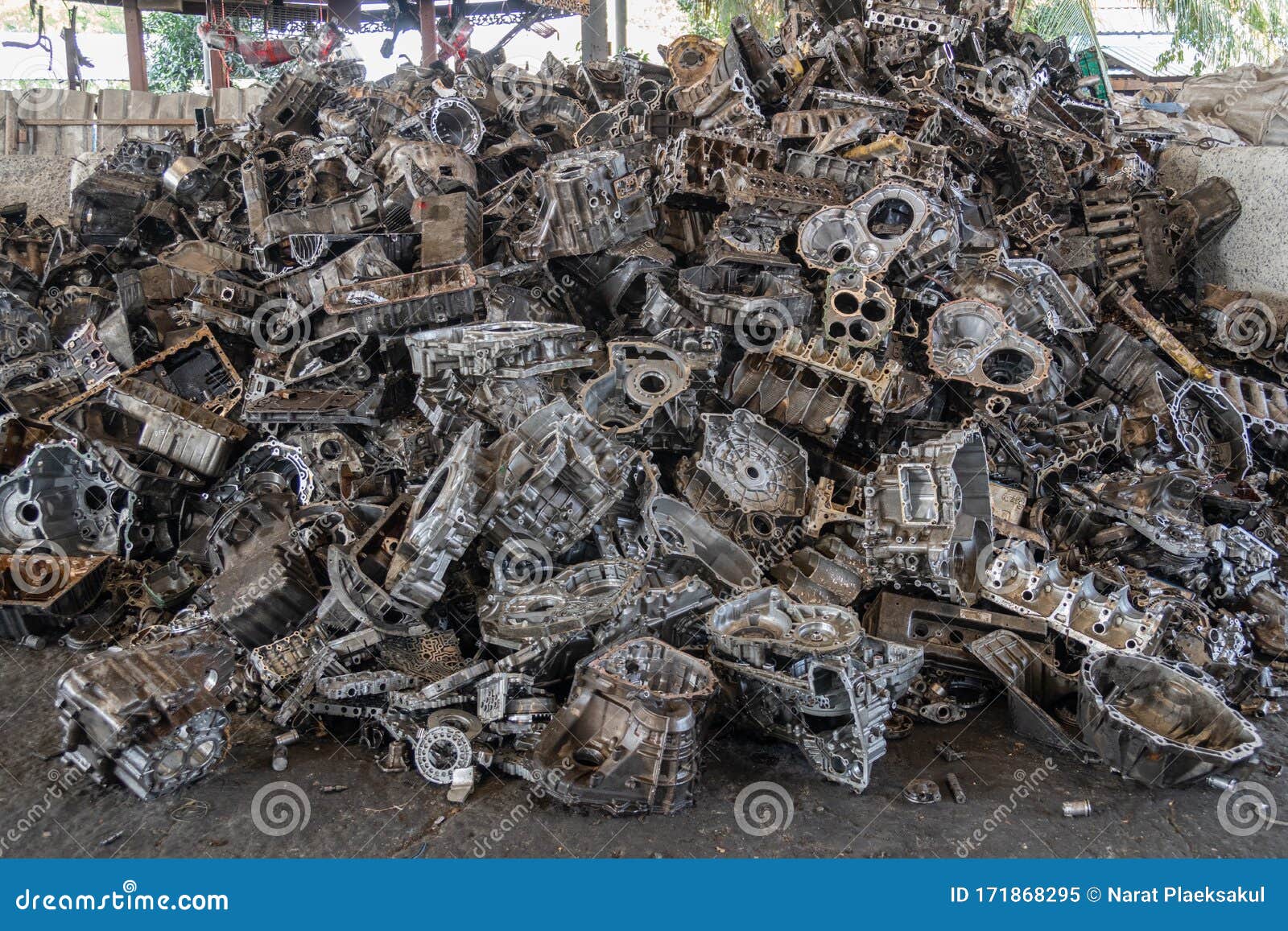 Stack of Aluminium Alloy Cylinder Head for Recycling. Scrap Engines ...