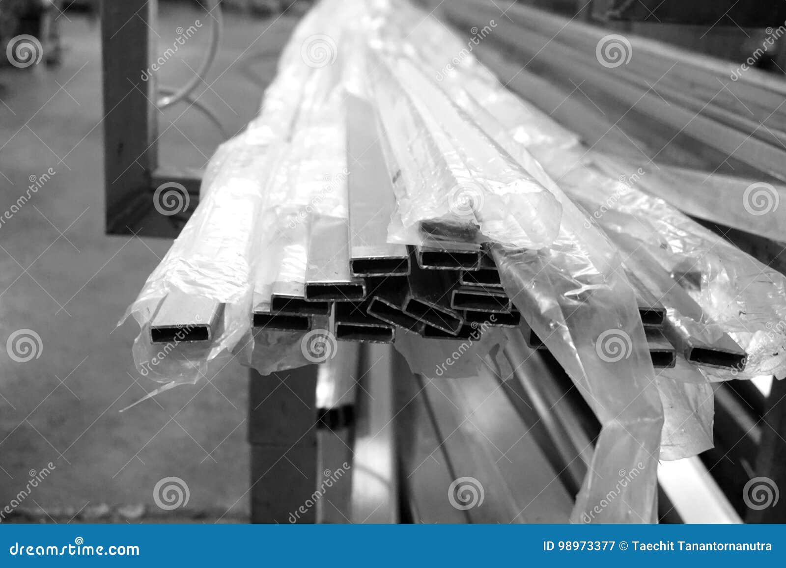 Stack of Aluminum Square Tube Stock Image - Image of pattern, steel ...
