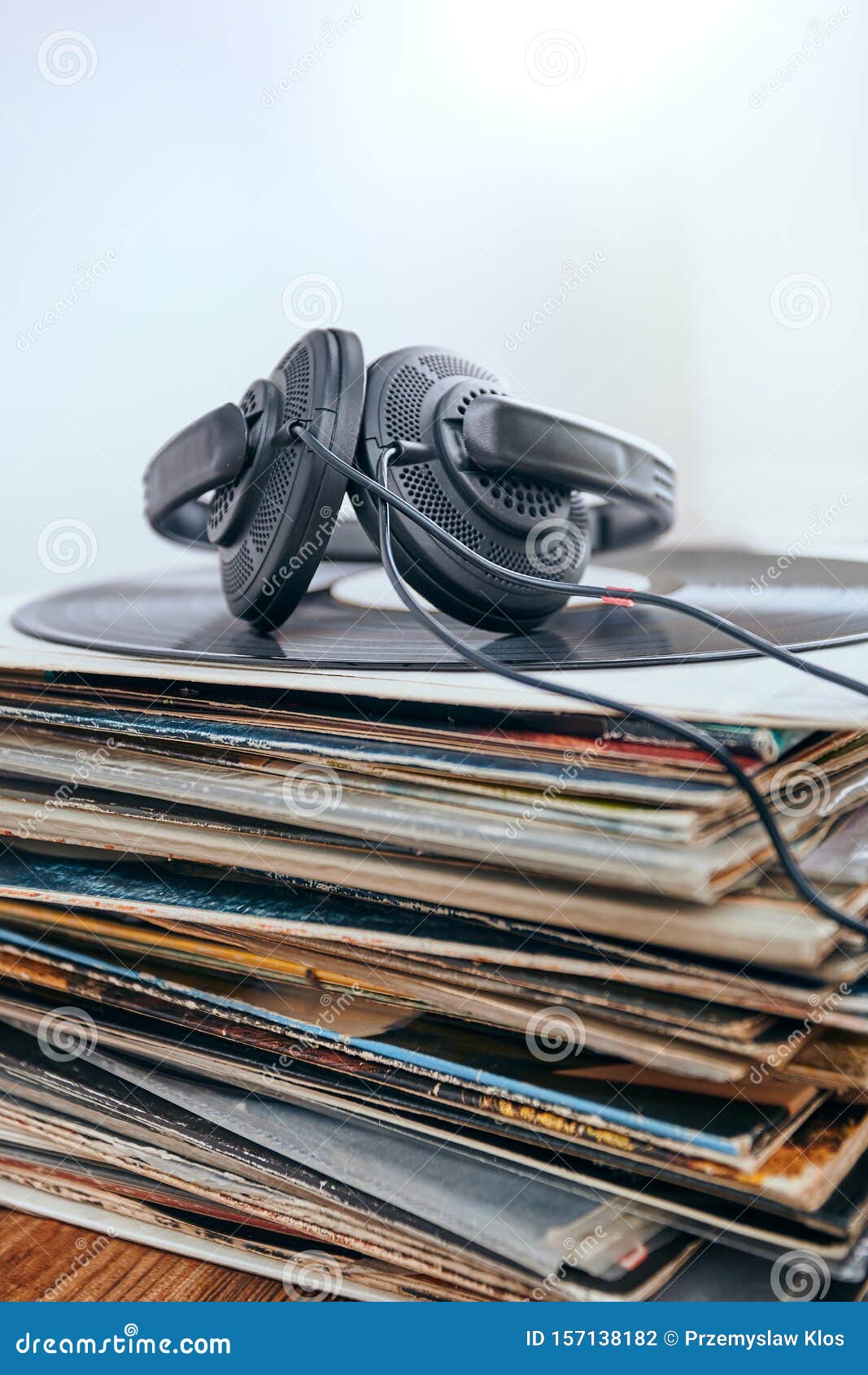 Stack of Black Vinyl Records Stock Photo - Image of plate, authentic ...