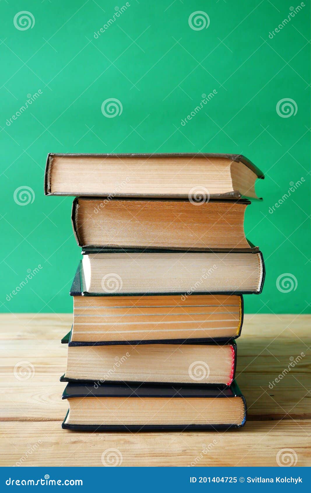 Stack of Books on Green Background, Many Books Piles, Bookshelf ...