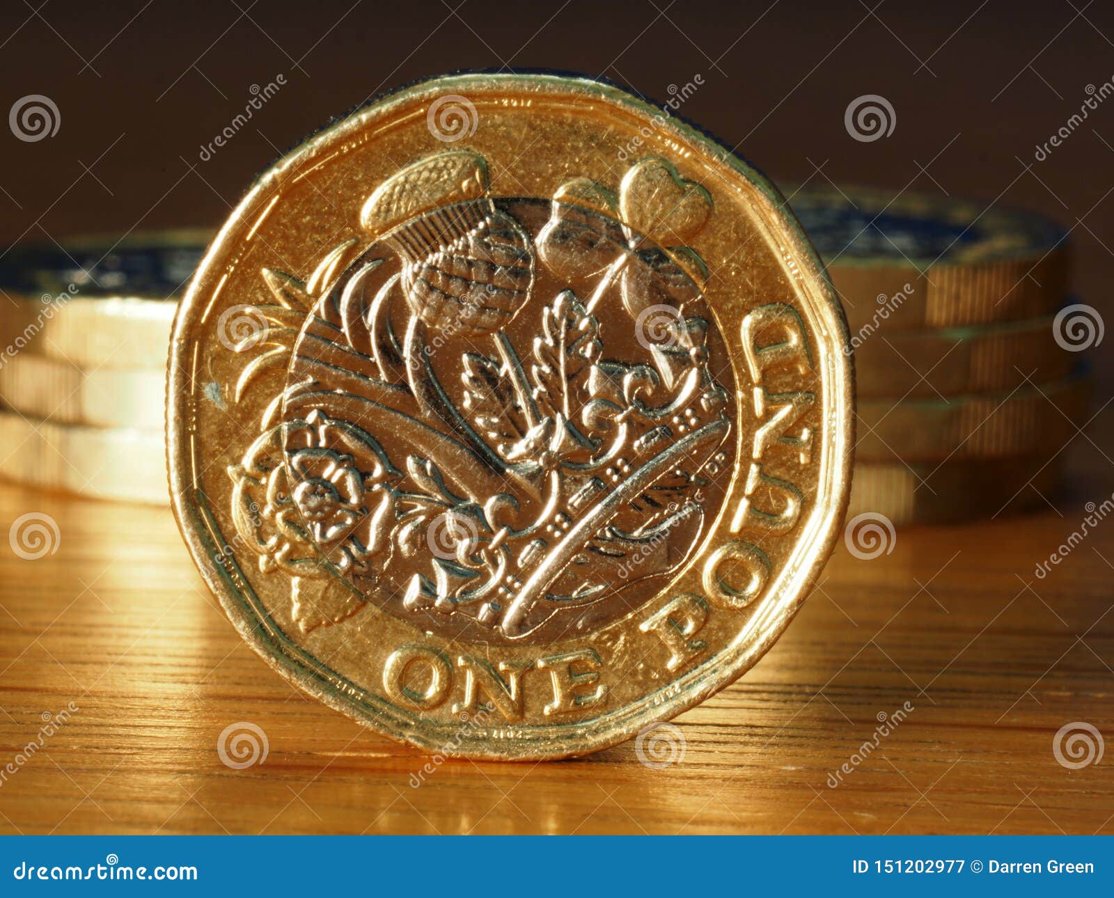 Stack of British Pound Coins Stock Image - Image of pile, gold: 151202977