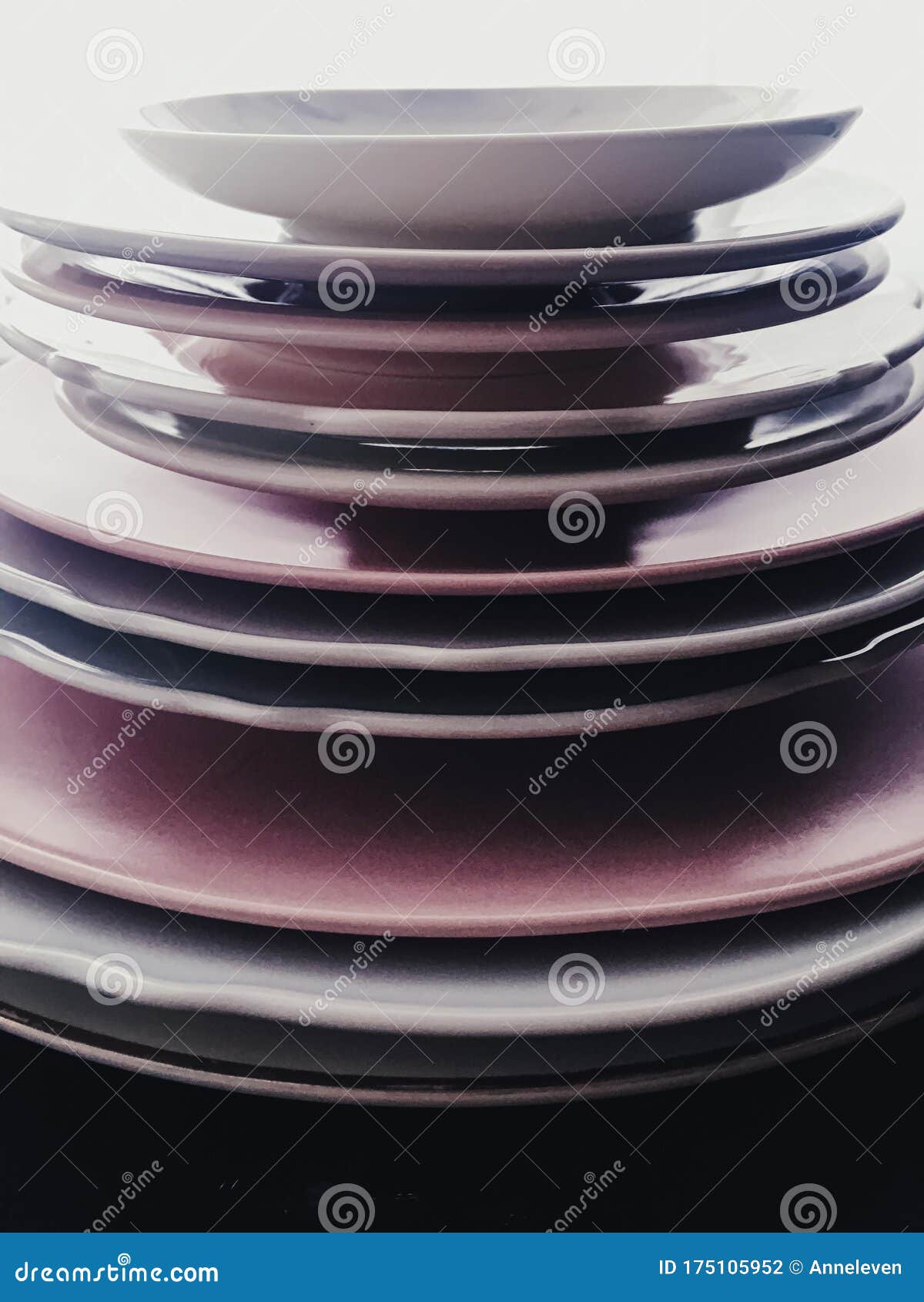 Stack of Clean Empty Plates on Black Background, Dishware and Table ...