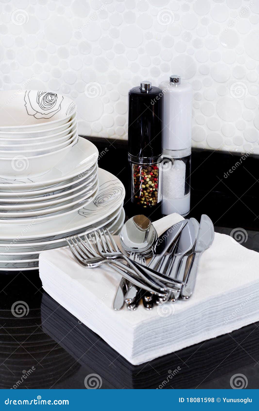A stack of dinner plates stock photo. Image of pile, napkin - 18081598