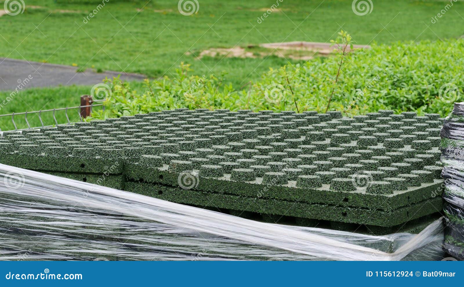Pavement Blocks, On Sand, With Tools And Construction Details. Laying ...