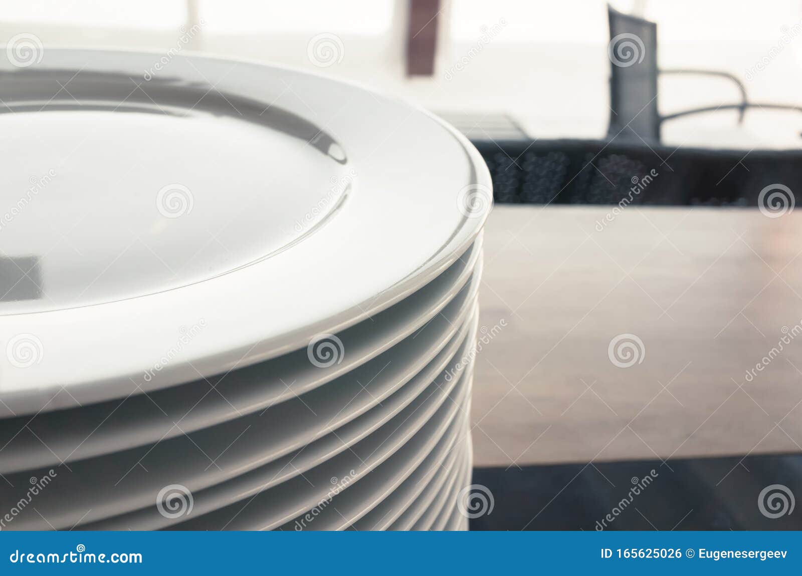 Stack of Empty White Plates, Close Up Stock Photo - Image of clean ...