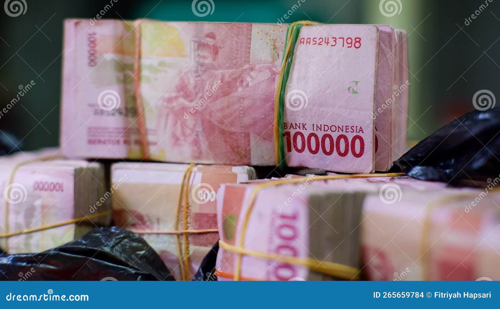 Rupiah paper stack stock photo. Image of black, band - 265659784