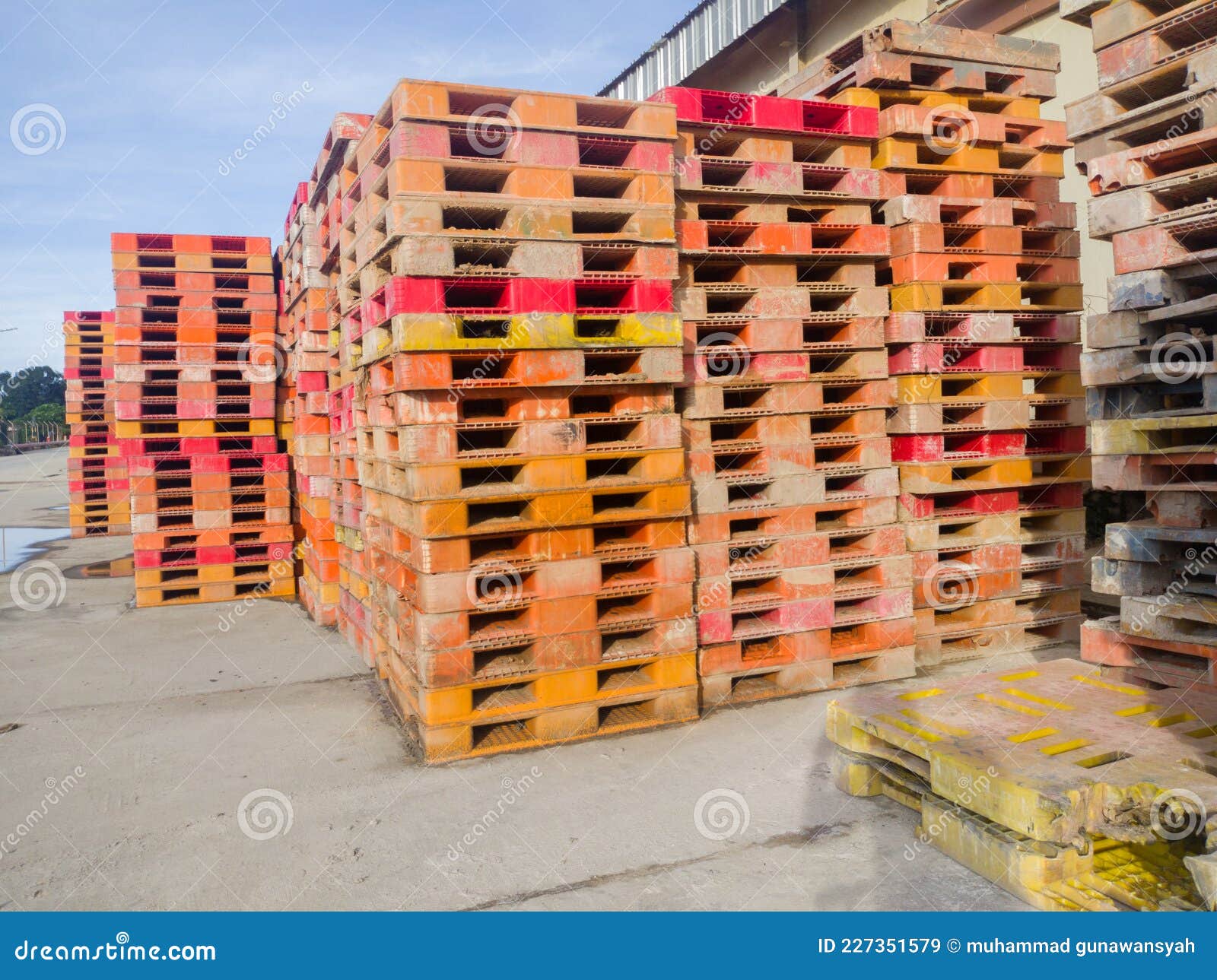 Stack of Industrial Plastic Pallets Stock Image - Image of load ...