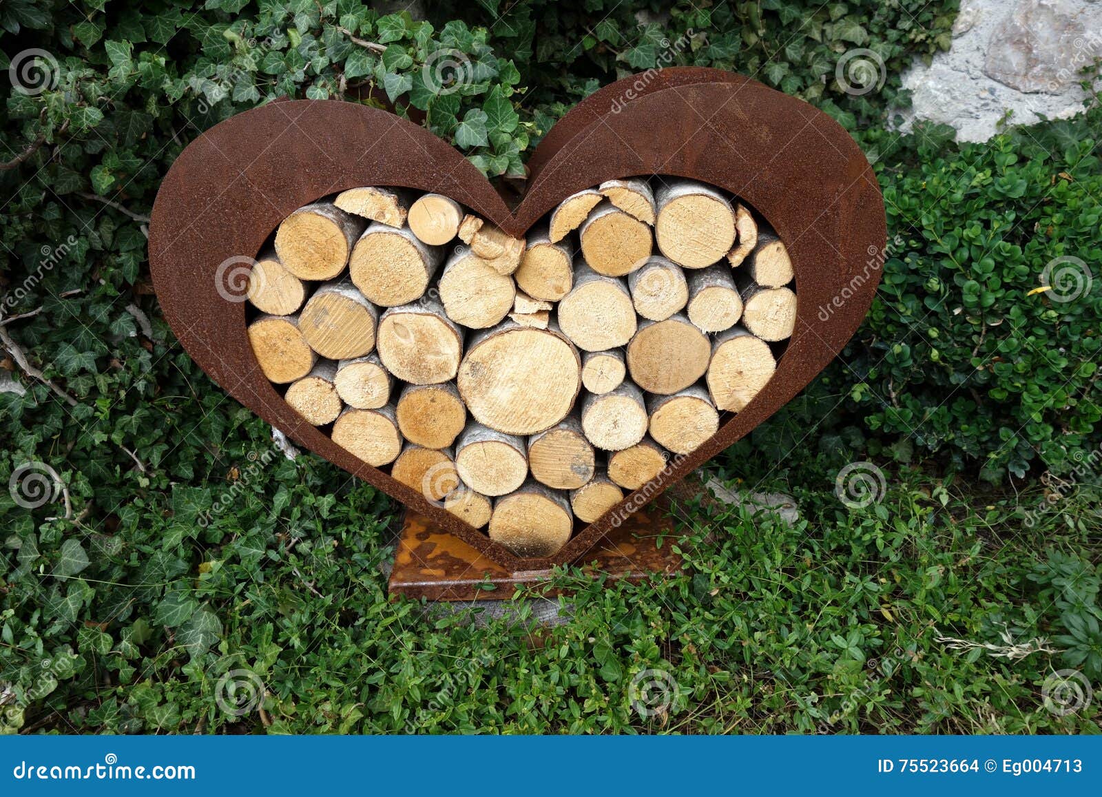 Stack of Log Wood in Heart Shape Stock Photo - Image of material, heap ...