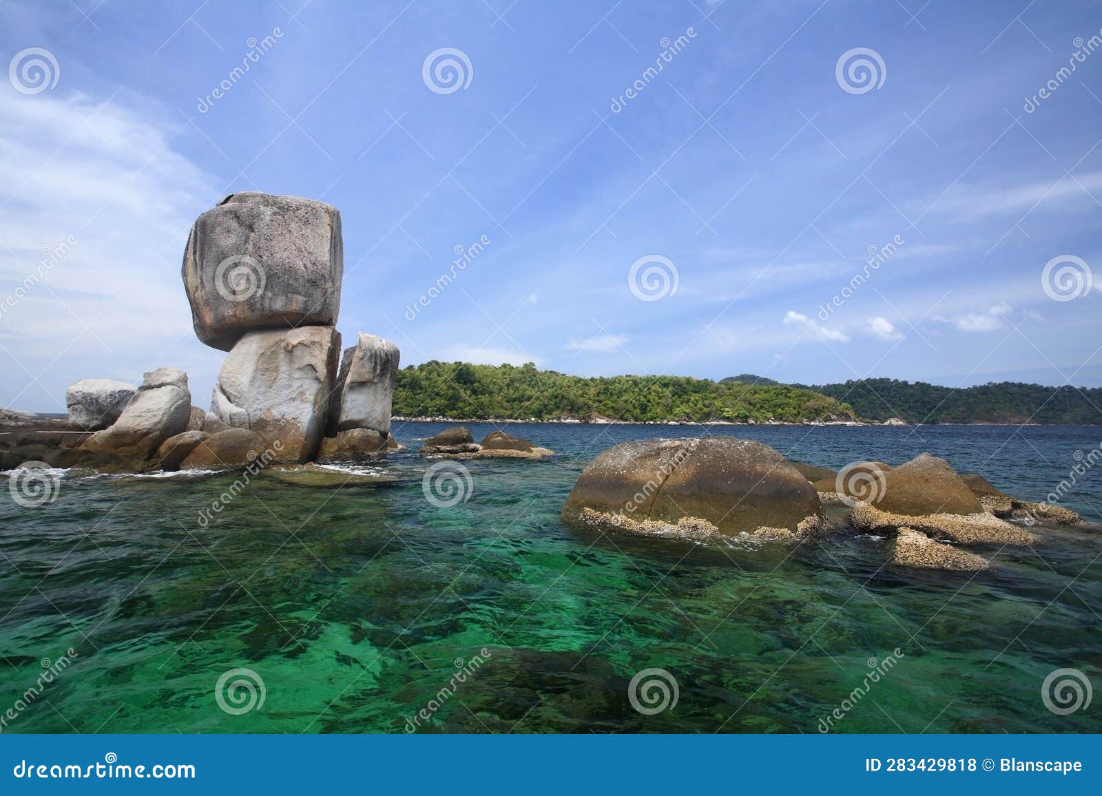 Stack Natural Stone Arch Above Turquoise Sea, Ko Lipe Island Stock ...