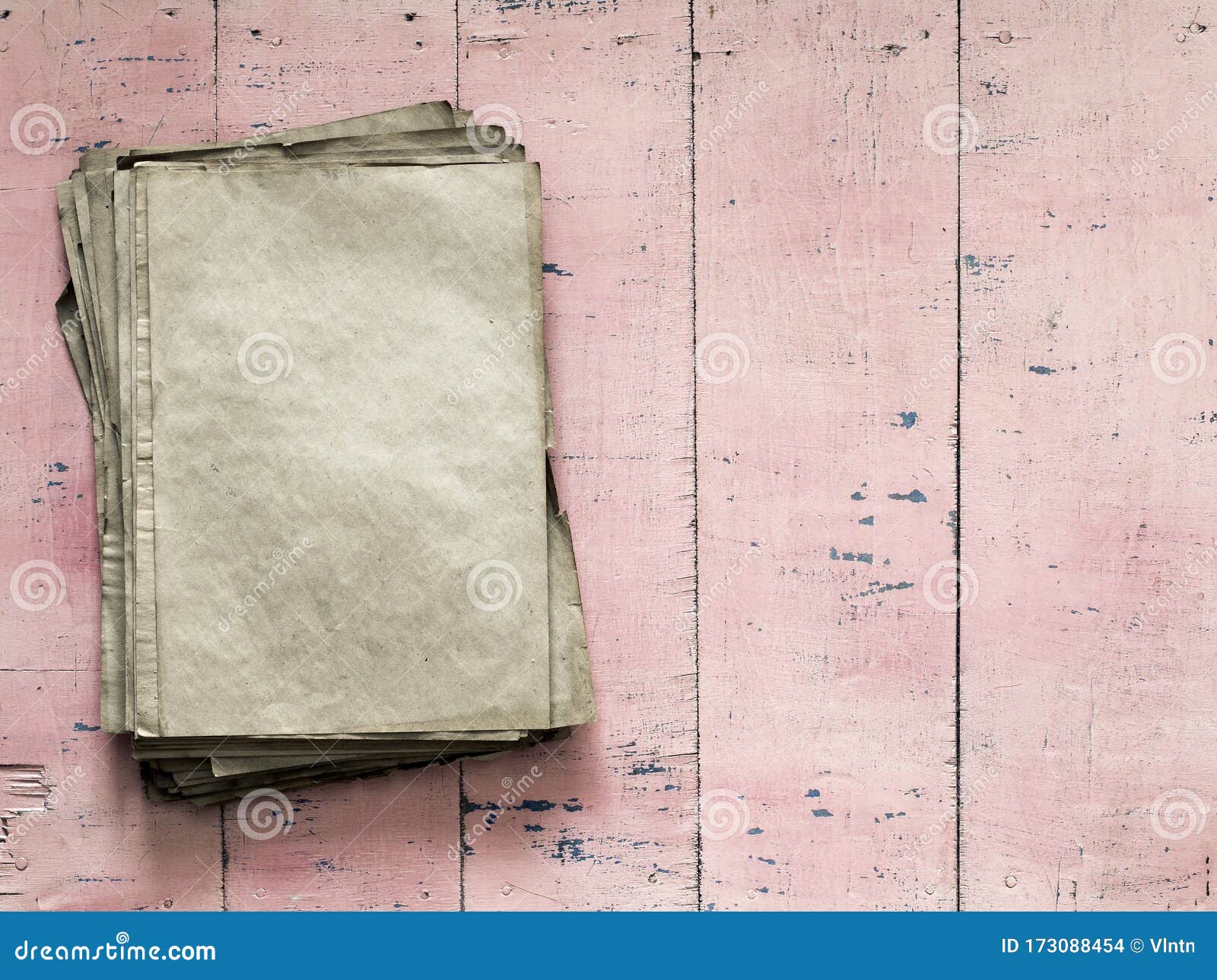 Stack of old papers stock photo. Image of scrap, empty - 173088454