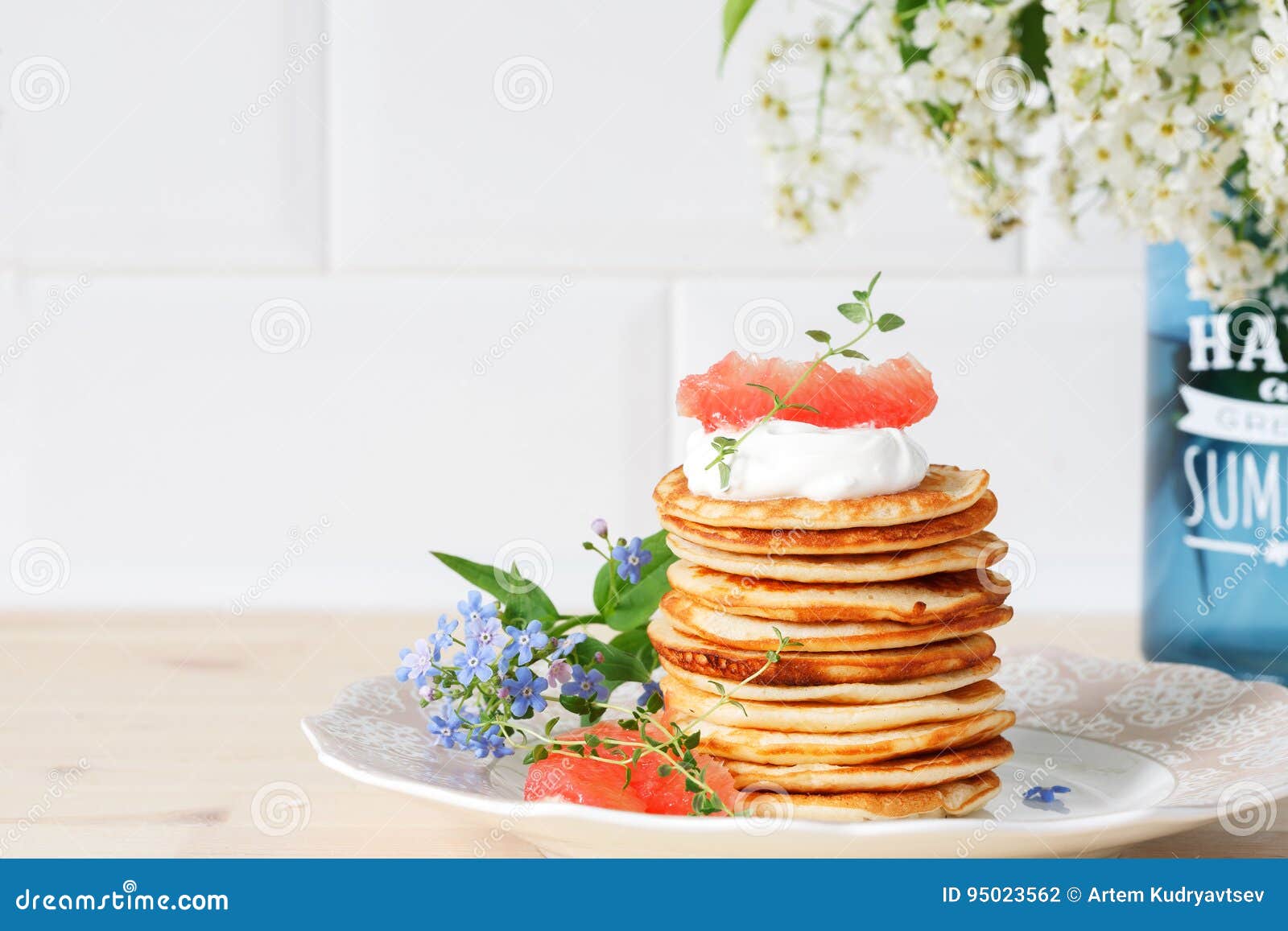 Stack of Pancakes on a Ceramic Plate Stock Photo - Image of leaf ...