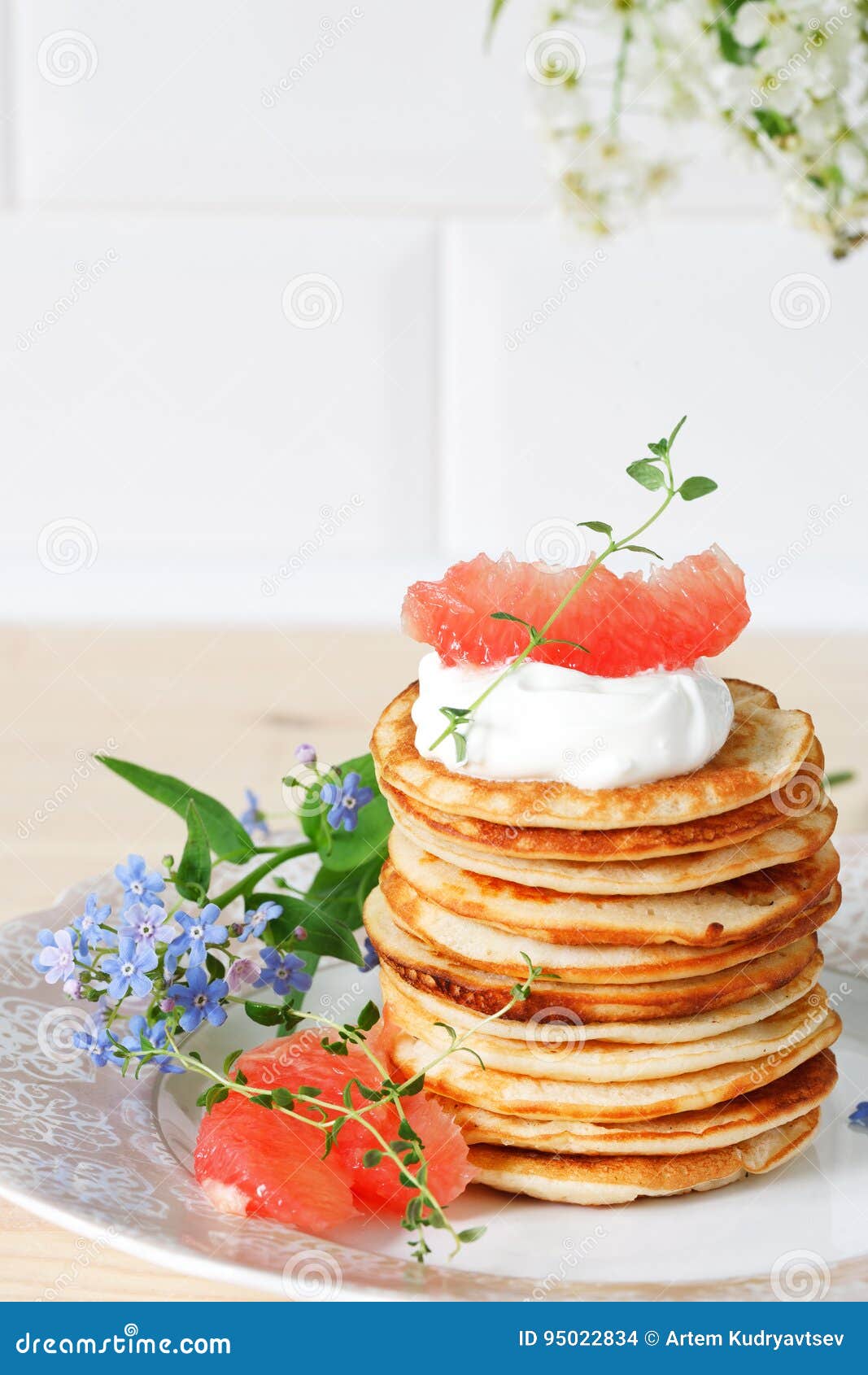 Stack of Pancakes on a Ceramic Plate Stock Photo - Image of dessert ...