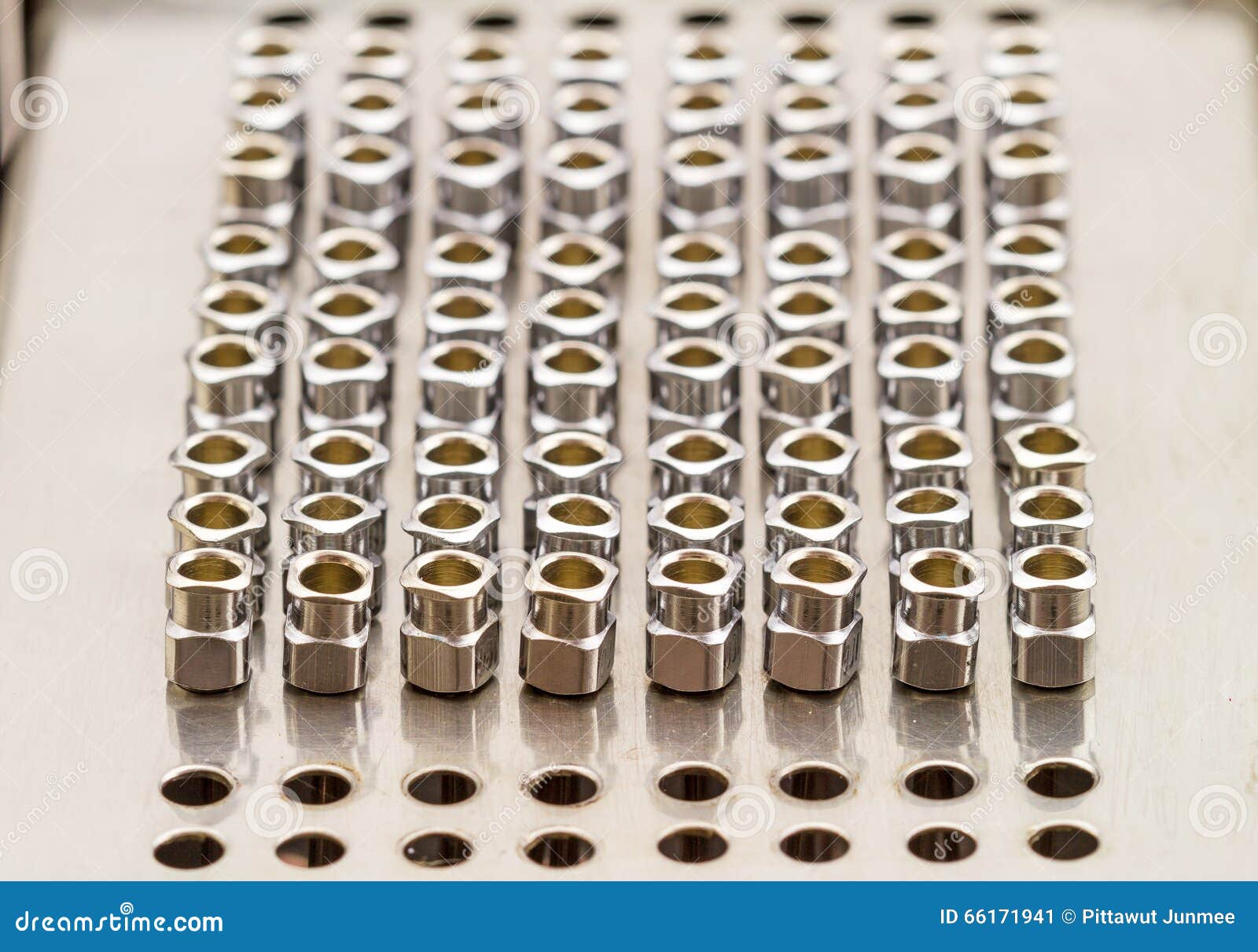 Stack of Reuse Iron Needle No.18 G for Drug Needle in Steam Sterilizer ...