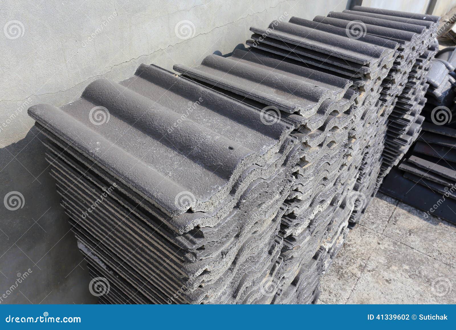Stack roofing tiles stock photo. Image of stack, ceramic - 41339602
