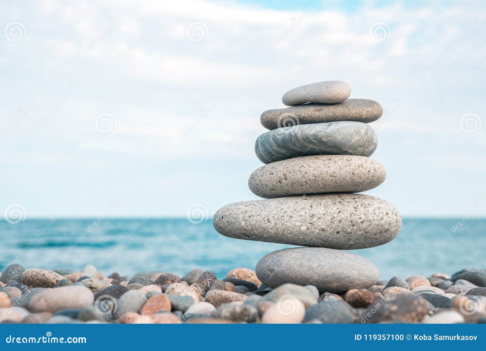 Stack of Stones on the Sea Beach, Stone Balance Stock Photo - Image of ...