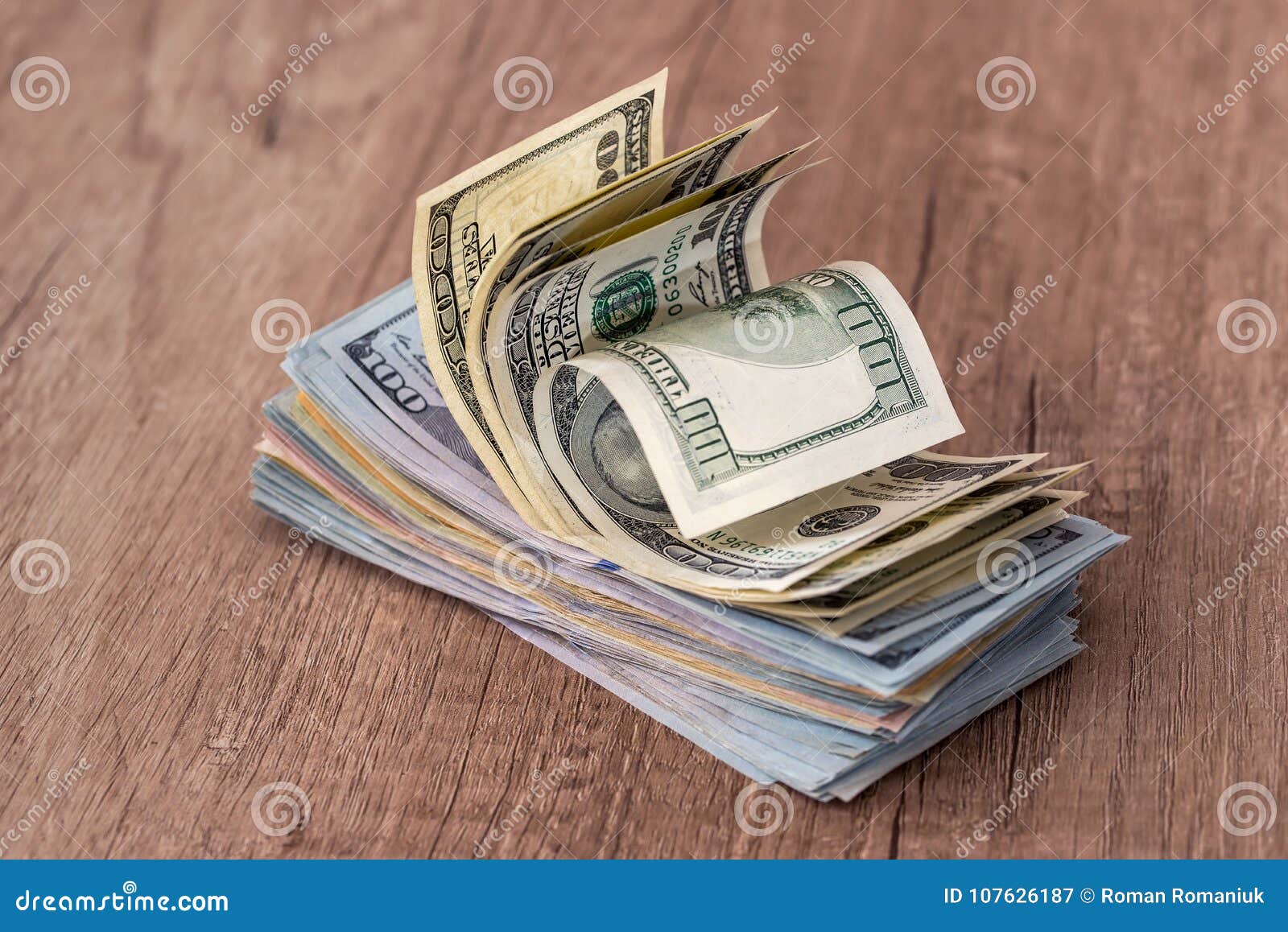 Stack of US Dollars in Cash Stock Image - Image of bill, money: 107626187