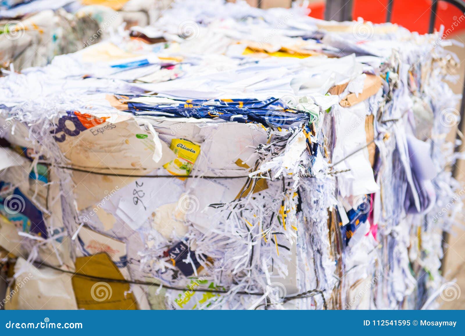 Stack used cardboard box editorial image. Image of industry - 112541595