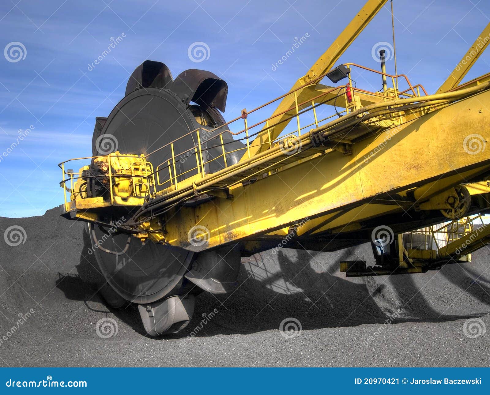 Stacker reclaimer stock image. Image of global, port - 20970421