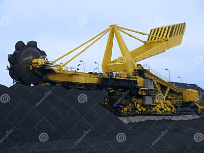 Stacker reclaimer stock image. Image of gdansk, site, black - 8562431