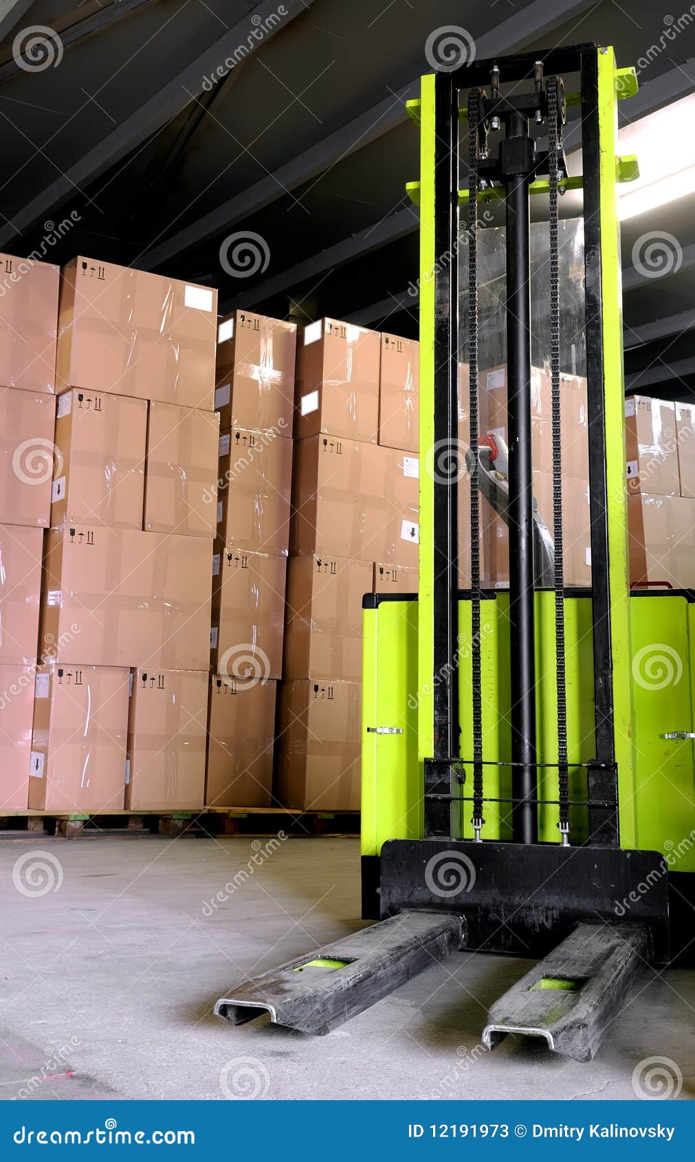 Stacker in warehouse stock image. Image of crate, pallet - 12191973