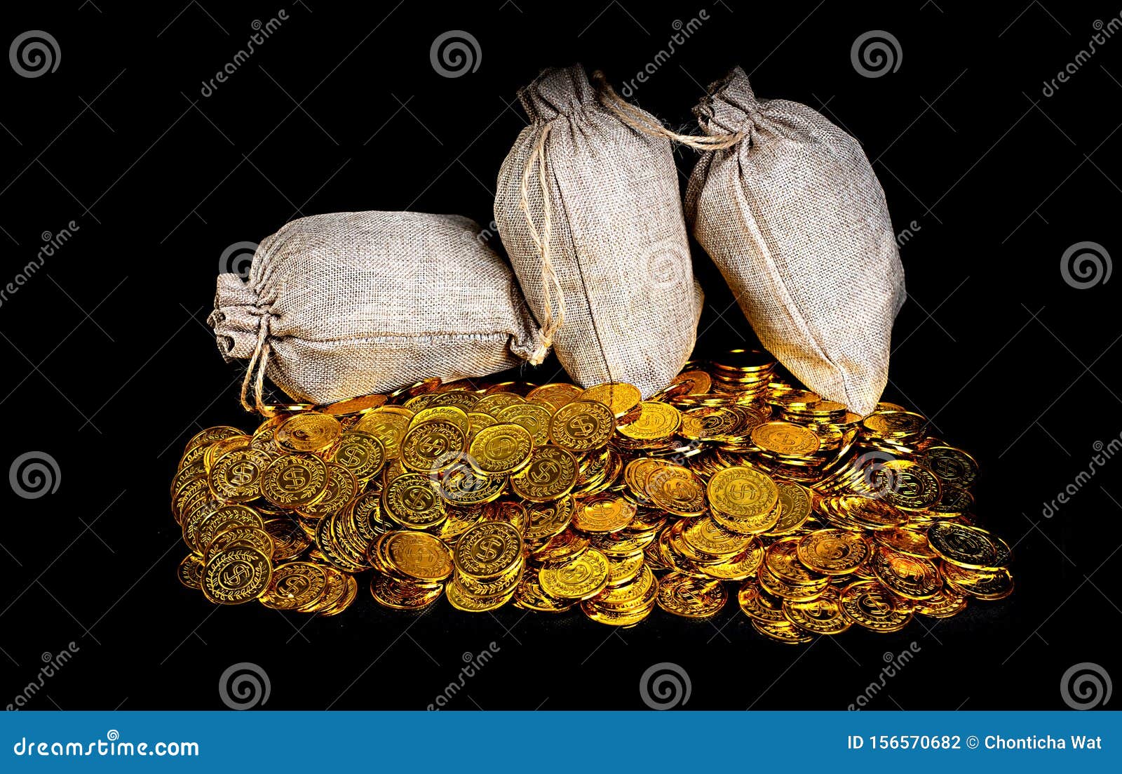 Stacking Gold Coin in Treasure Stack Stock Photo - Image of closeup ...
