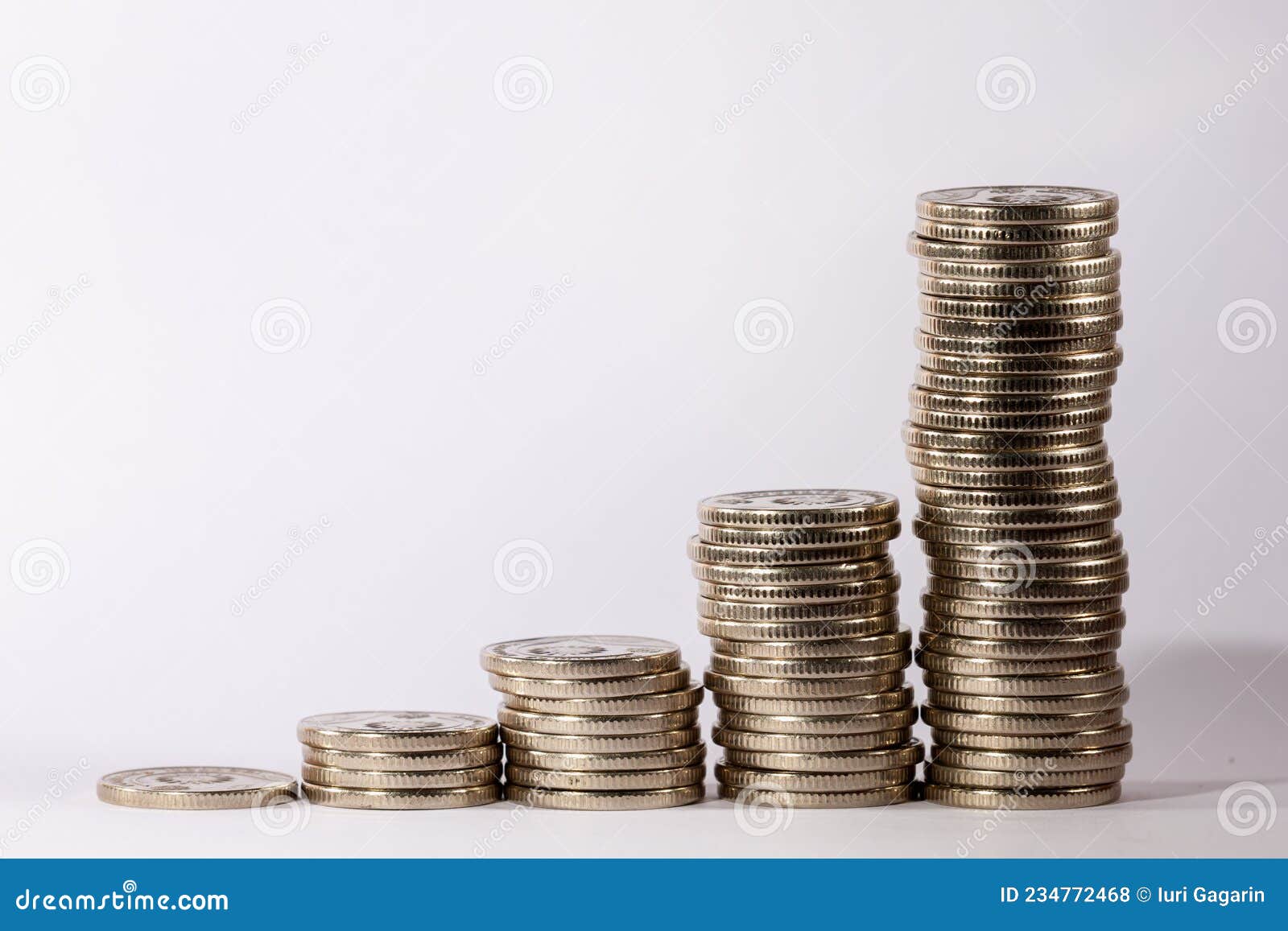 Stacks of Coins in a Growing Progression. Background with Copy Space ...