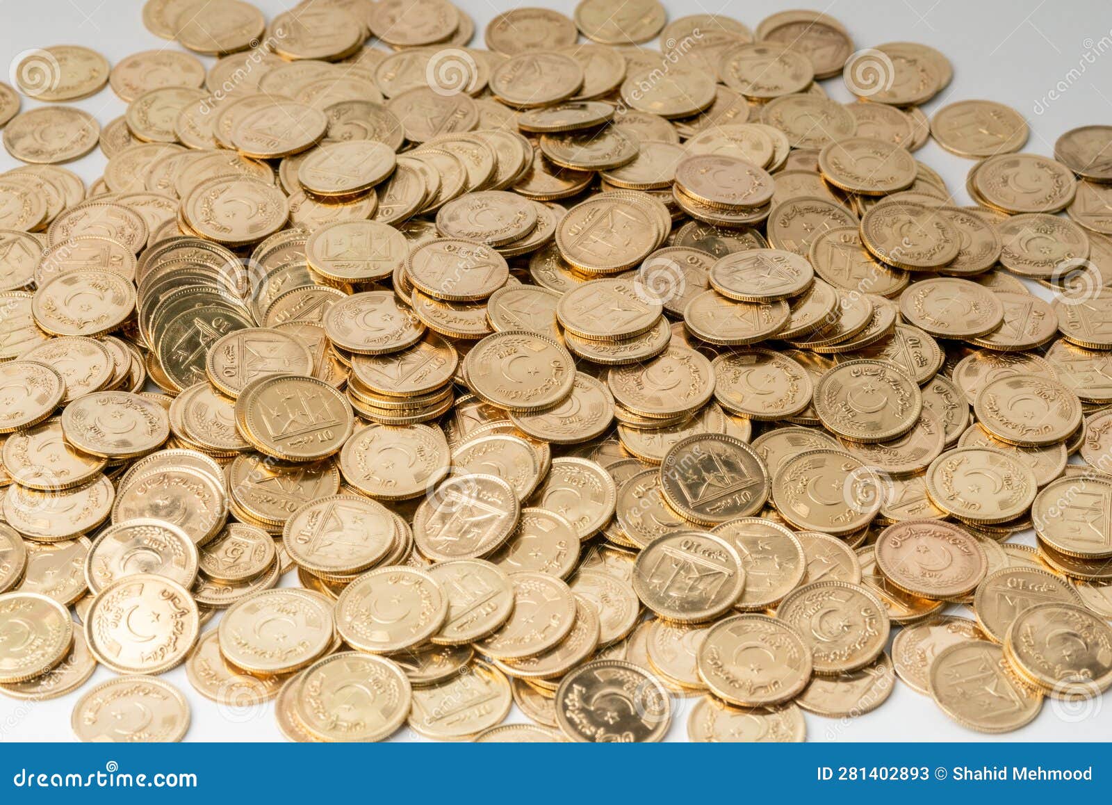 Stack Of Pakistani 100 Rupee Banknotes On Burlap Background Stock Image ...
