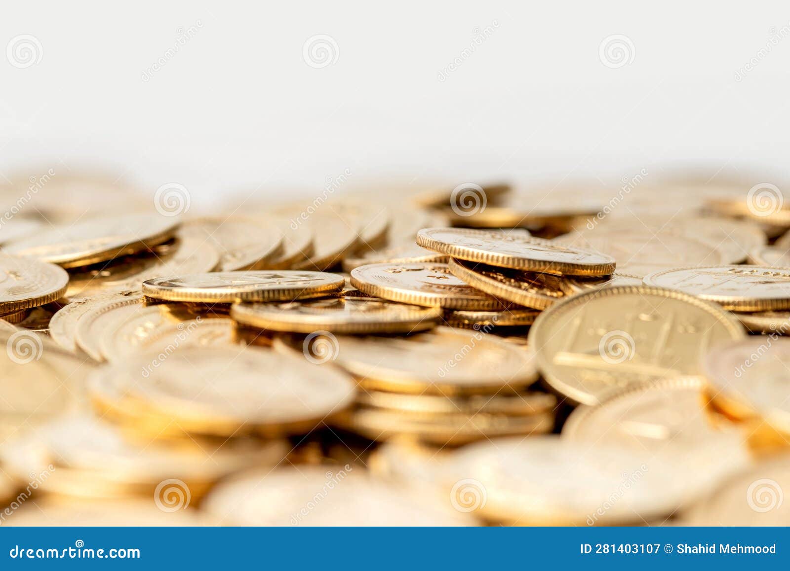 Stack Of Pakistani 100 Rupee Banknotes On Burlap Background Stock Image ...