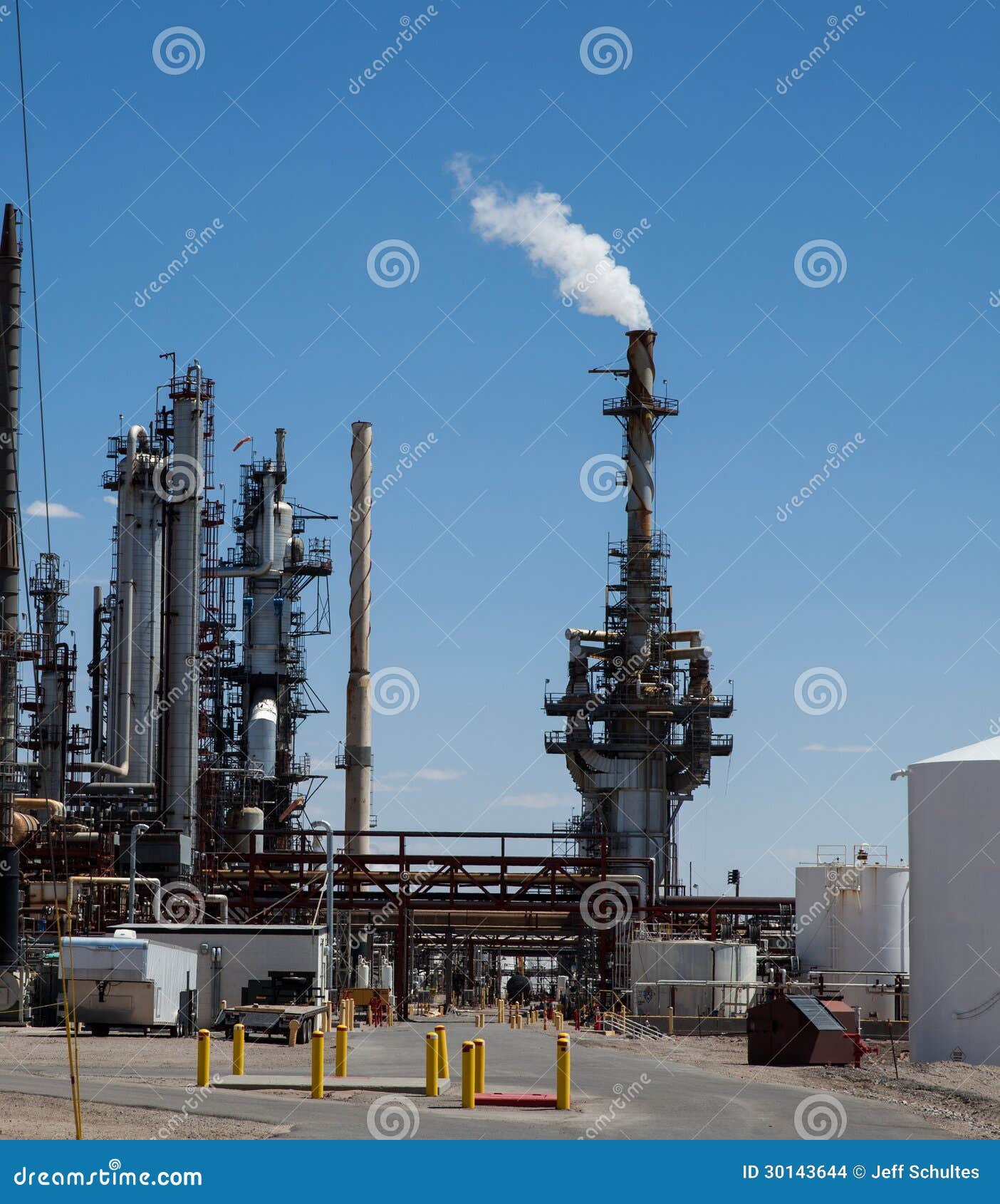 Oil Refinery Stock Images - Image: 30143644