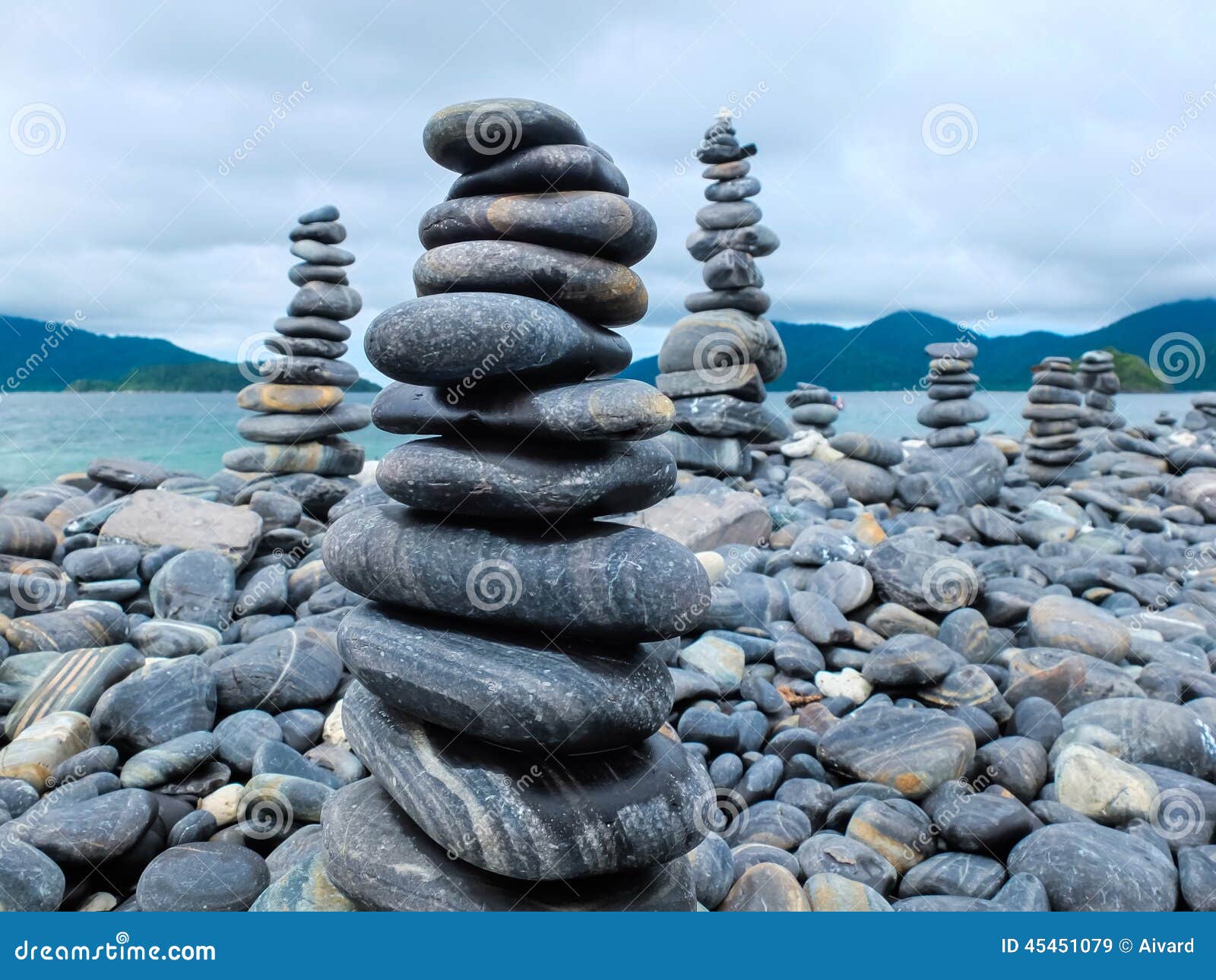 Stacks of Pebbles on a Beach Stock Image - Image of pebbles, grey: 45451079