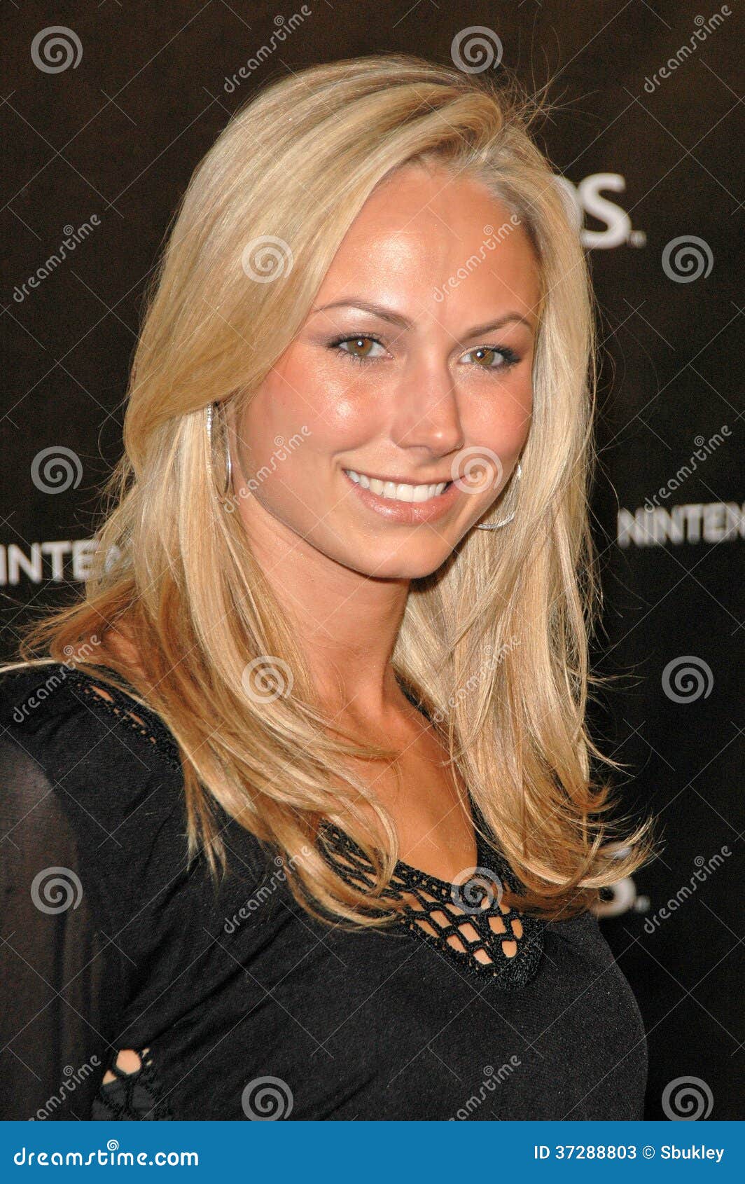 Stacy Keibler photo stock éditorial. Image du réception - 37288803