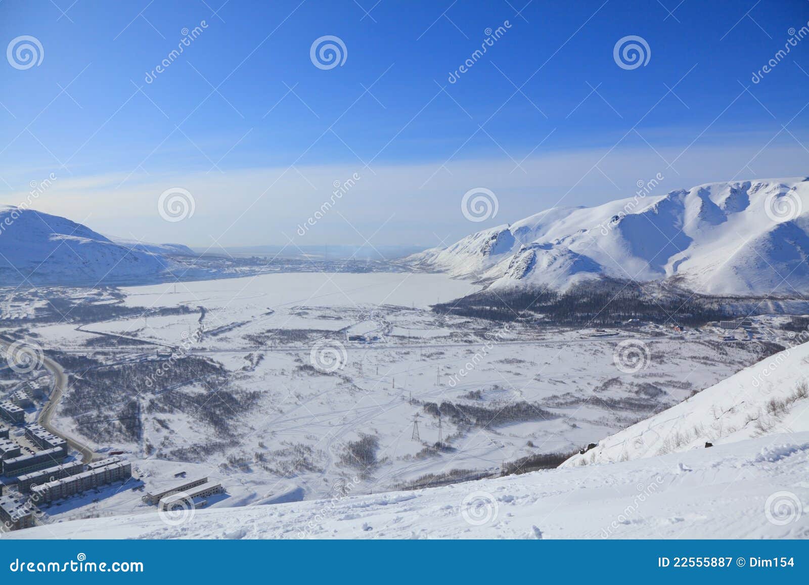Stad in Het Noordpoolgebied Stock Afbeelding - Image of stad, vorst ...