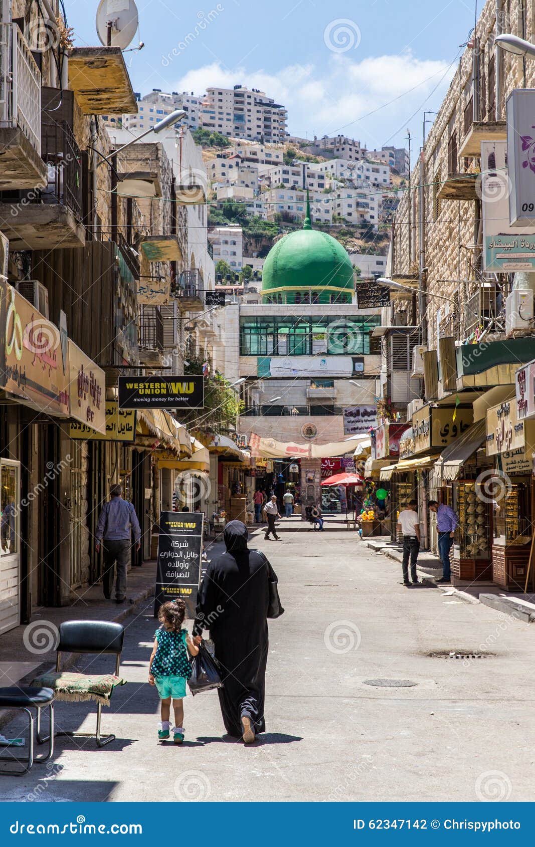 Stad van Nablus, Palestina redactionele fotografie. Image of straat ...