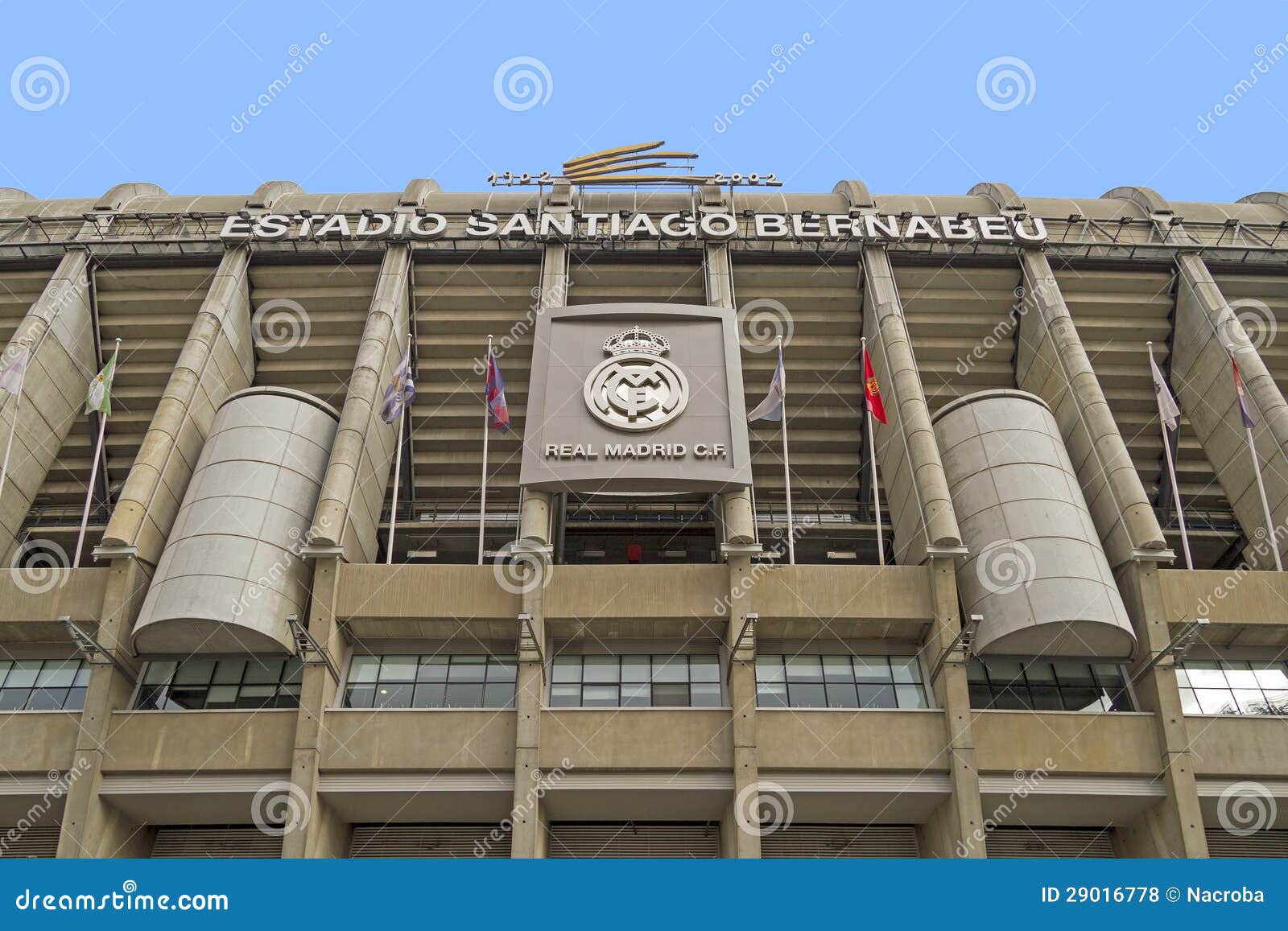 Stade de Santiago Bernabeu photo stock éditorial. Image du équipe ...