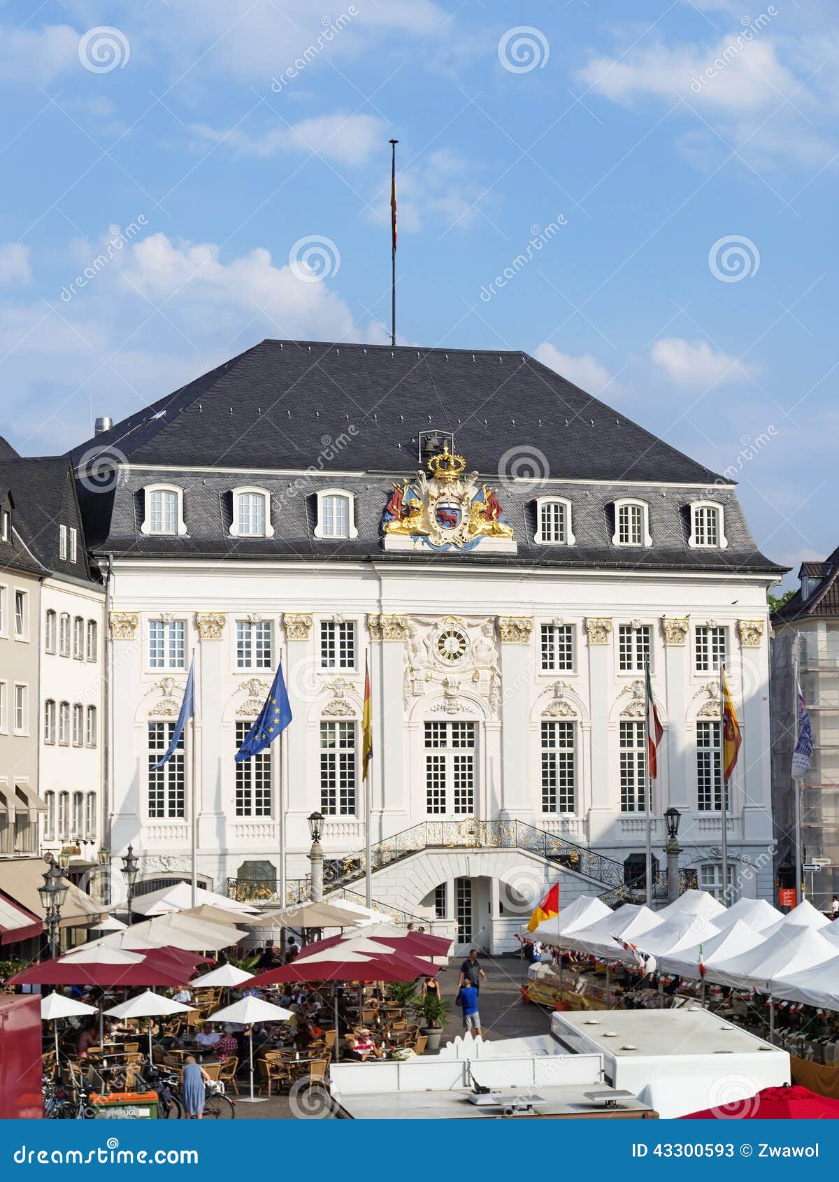 Stadhuis Bonn stock afbeelding. Image of blauw, architect - 43300593