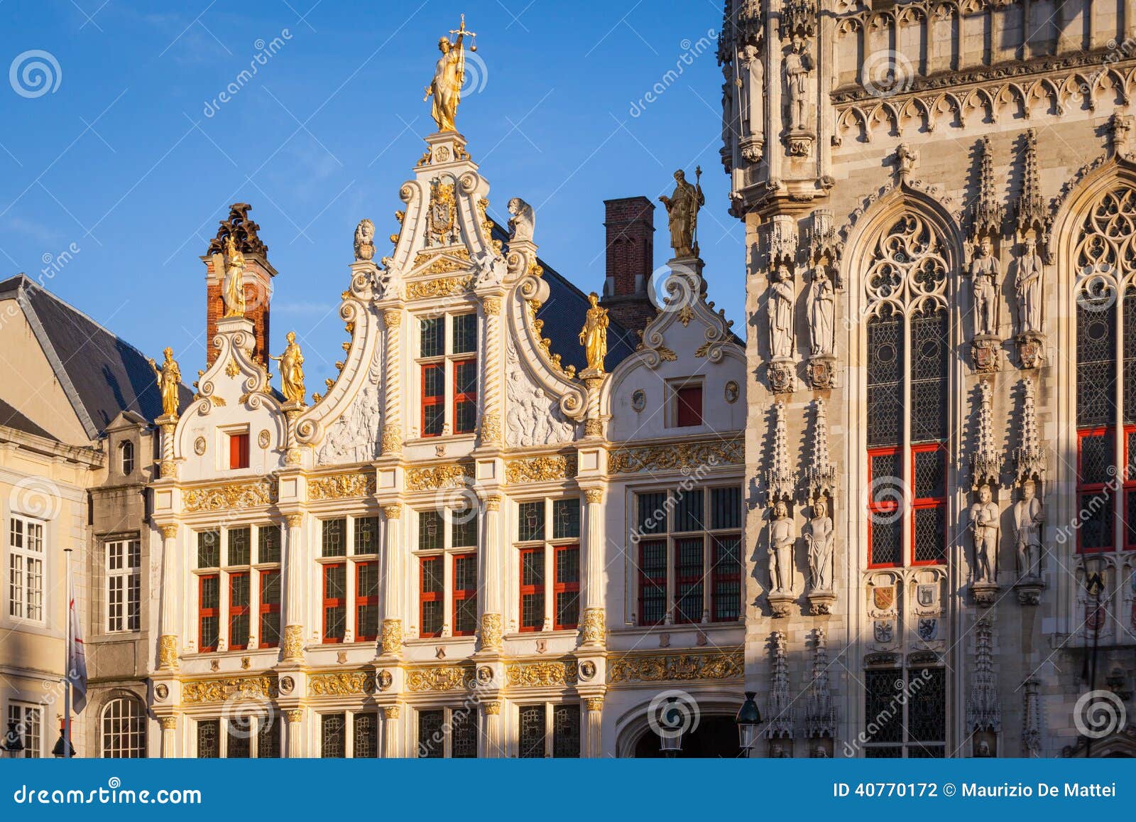 Stadhuis, Brugge stock foto. Image of belgië, middeleeuws - 40770172