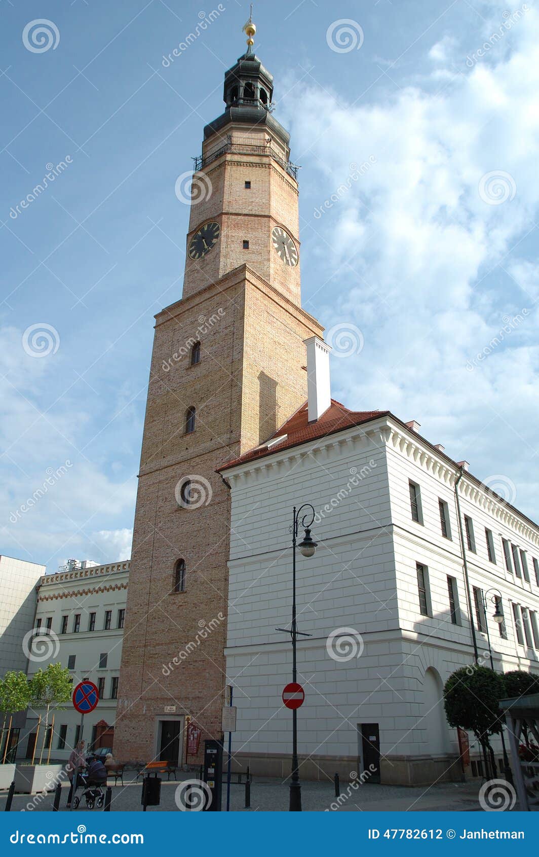 Stadhuis in Glogow, Polen redactionele fotografie. Image of stad - 47782612