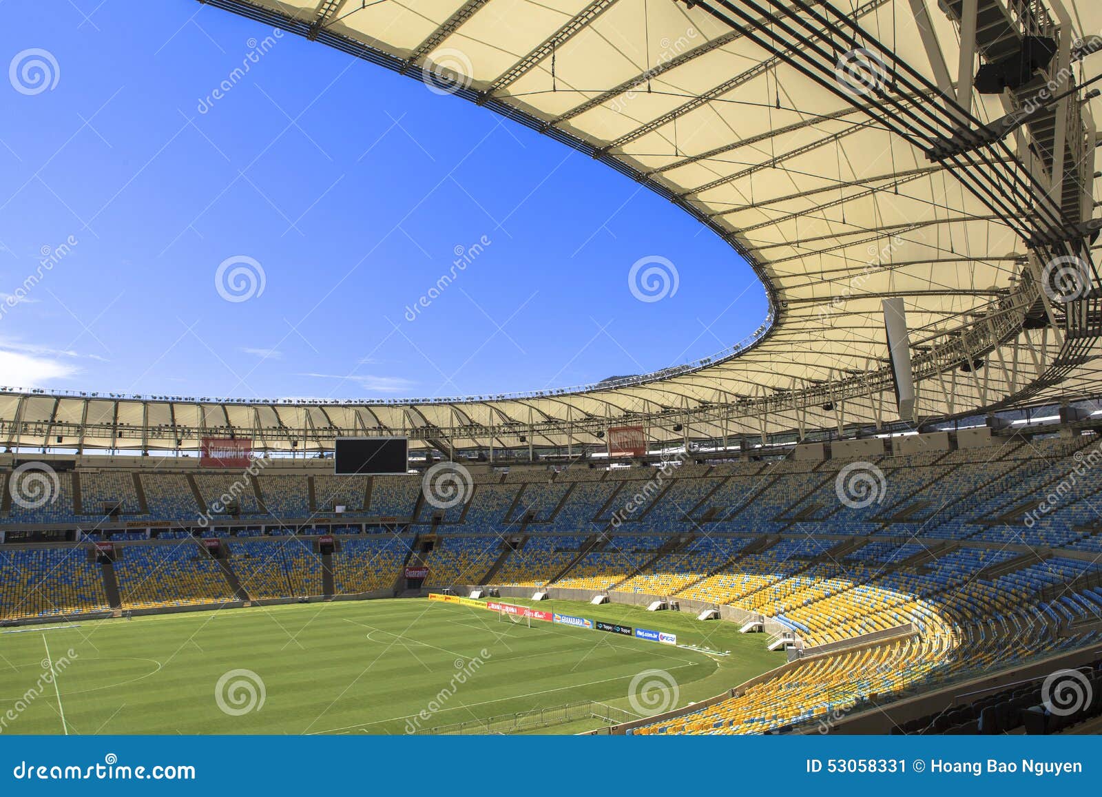 Stadio di MaracanÃ£ fotografia editoriale. Immagine di festa - 53058331
