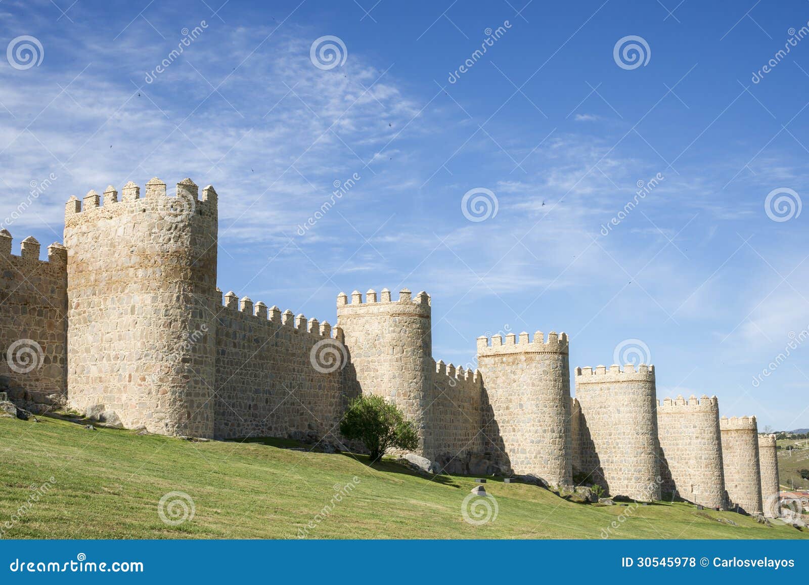 Stadsmuren Van Avila (Spanje) Stock Foto - Image of bolwerk, toren ...