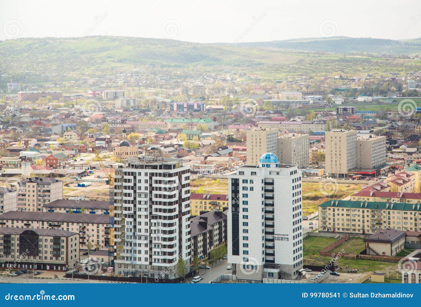 Stadt Von Grosny-Ansicht Von Oben Redaktionelles Foto - Bild von stadt ...